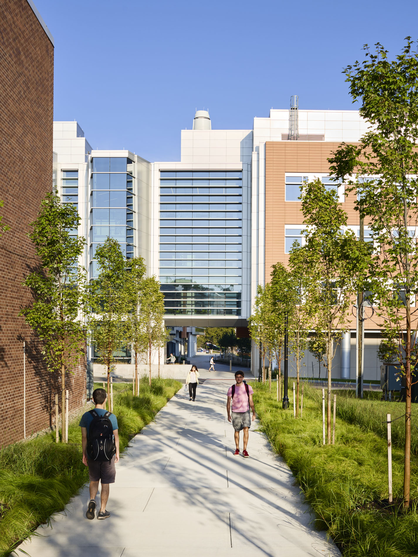 Rutgers University Chemistry and Chemical Biology Building by Edward ...