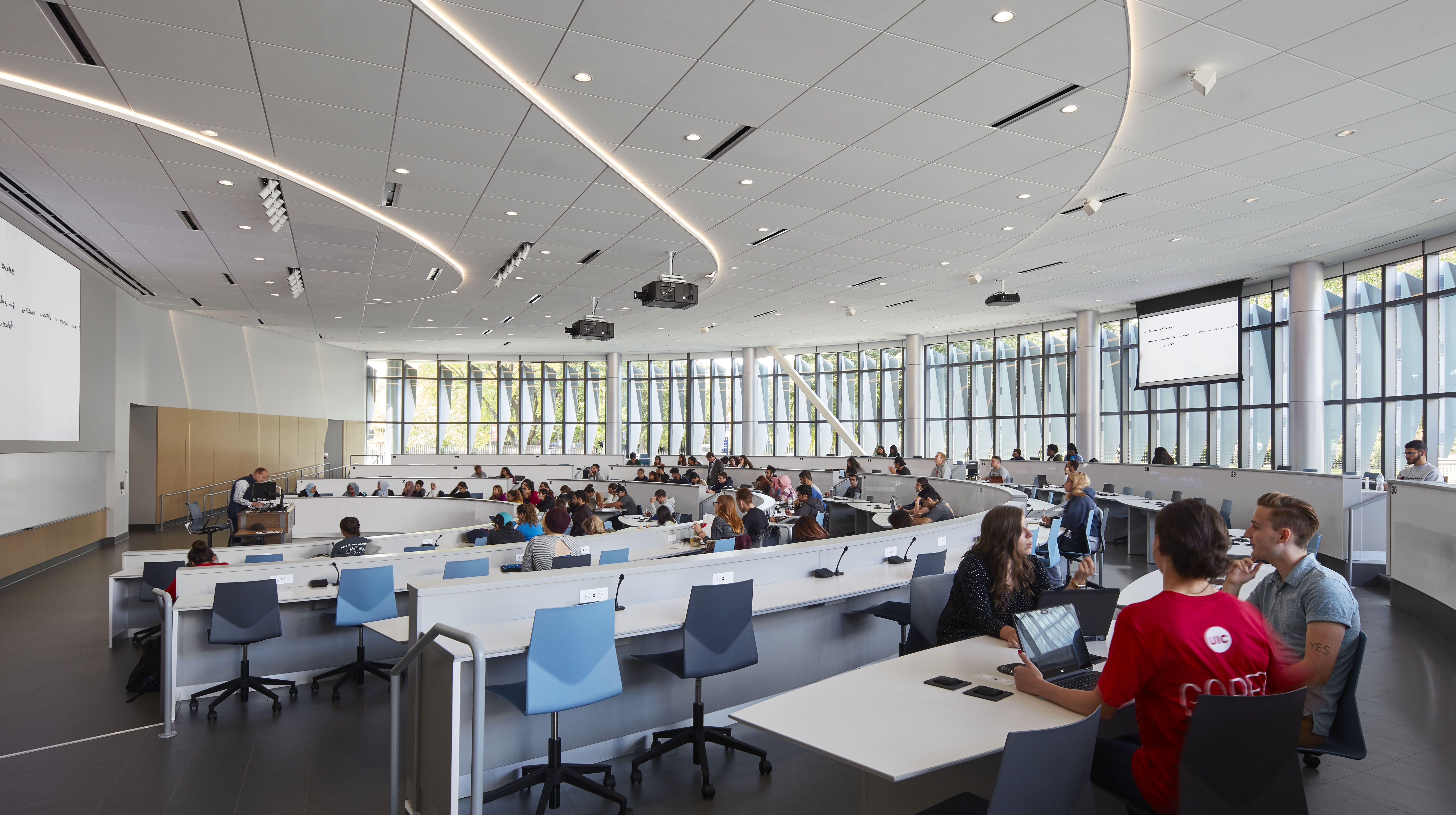 Academic and Residential Complex at the University of Illinois at ...