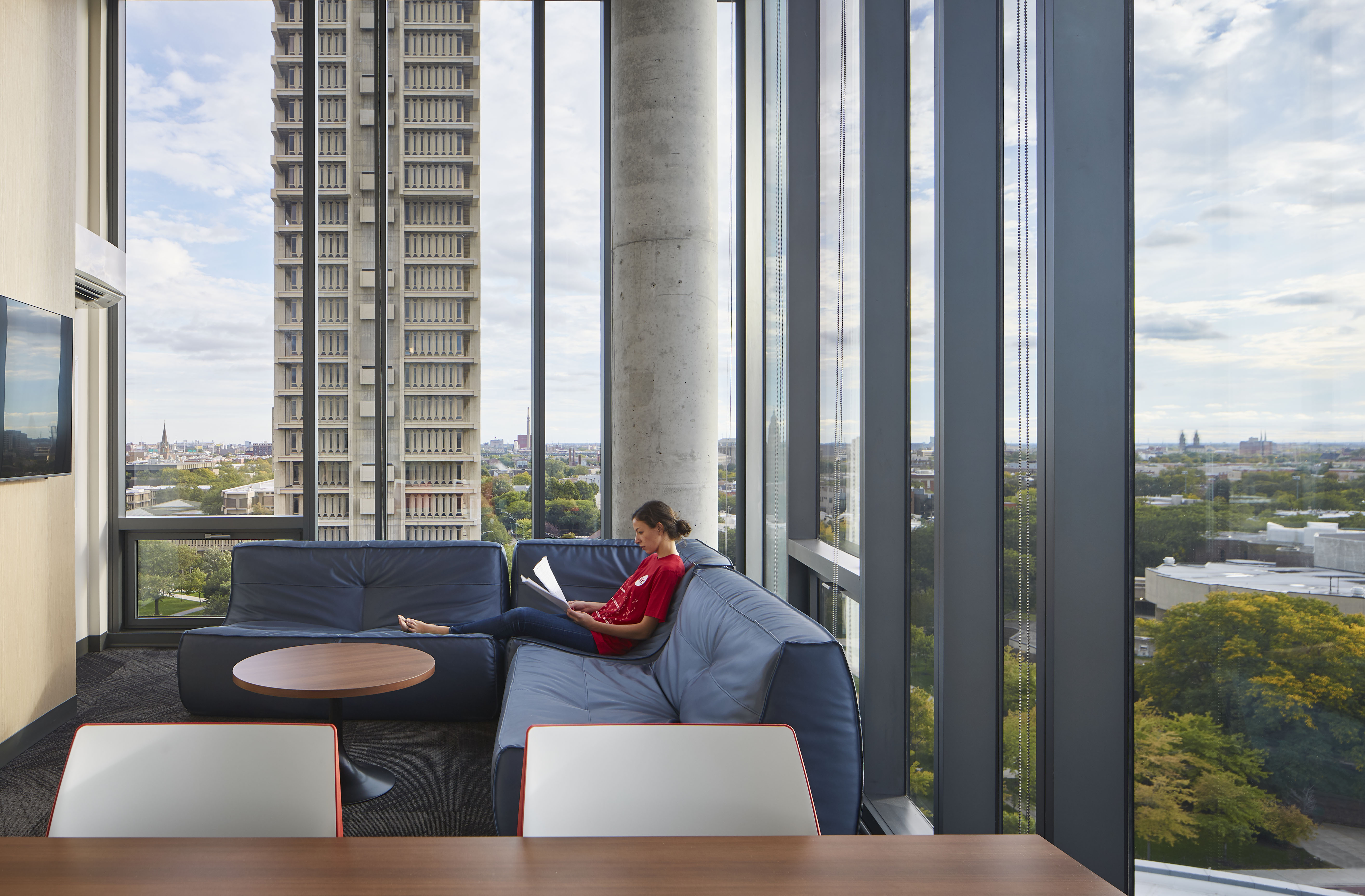 Academic and Residential Complex at the University of Illinois at ...