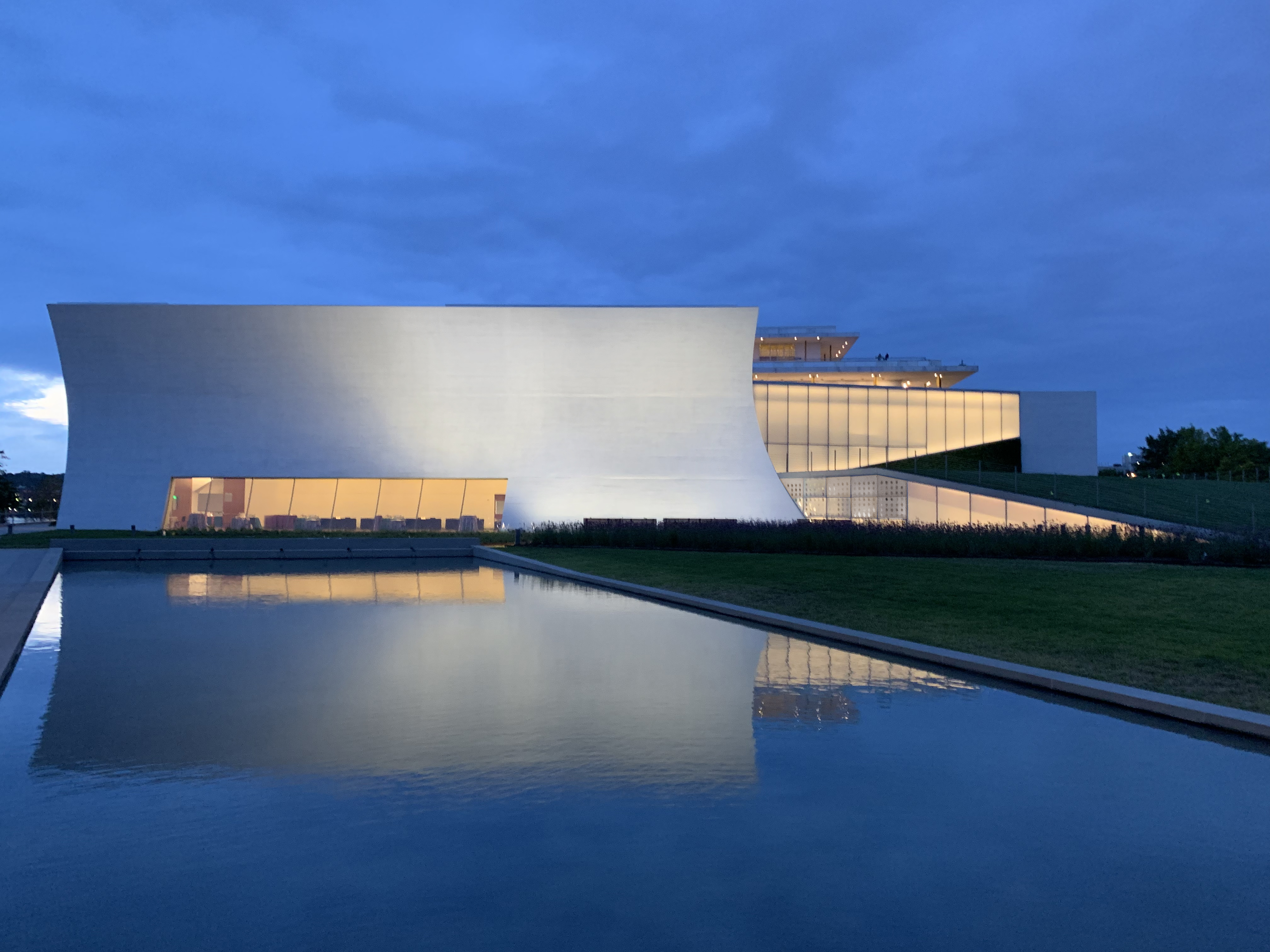 The REACH at the Kennedy Center by L'Observatoire International ...