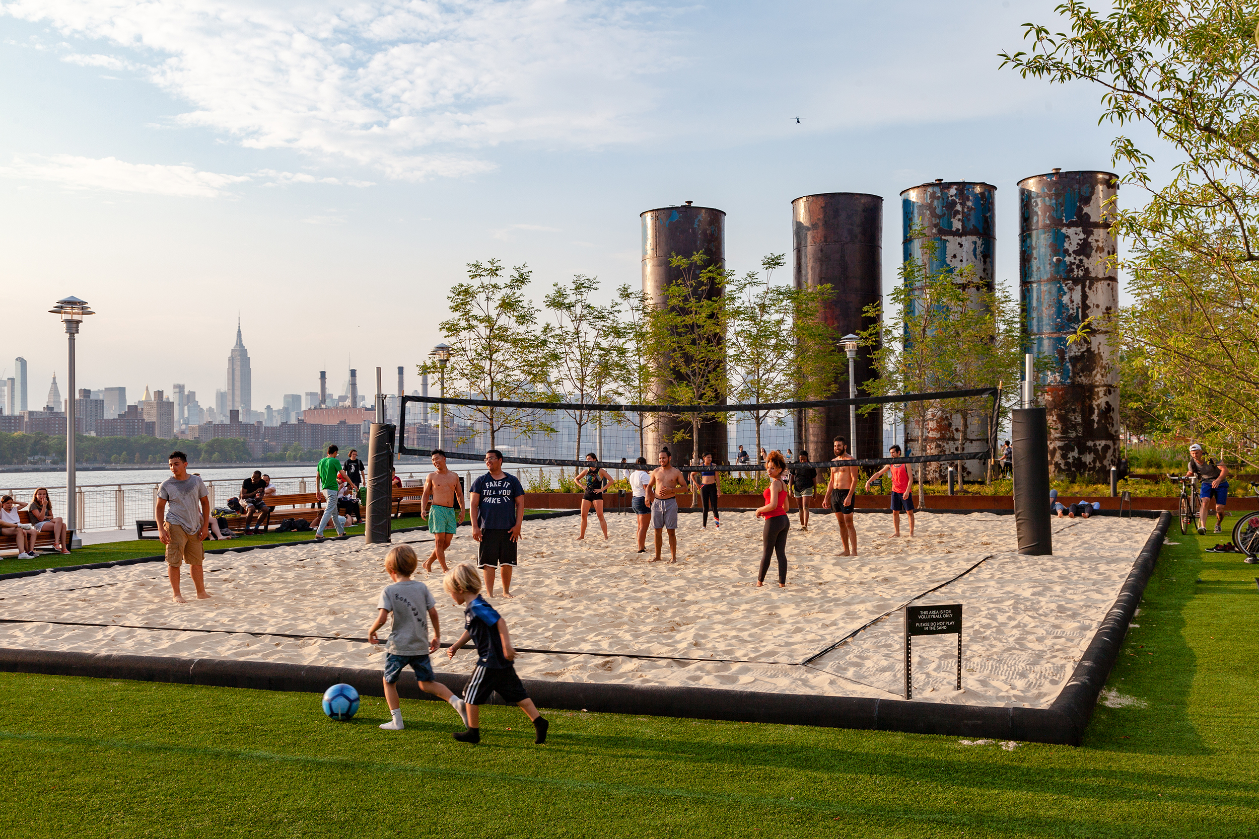 Domino Park by James Corner Field Operations - Architizer