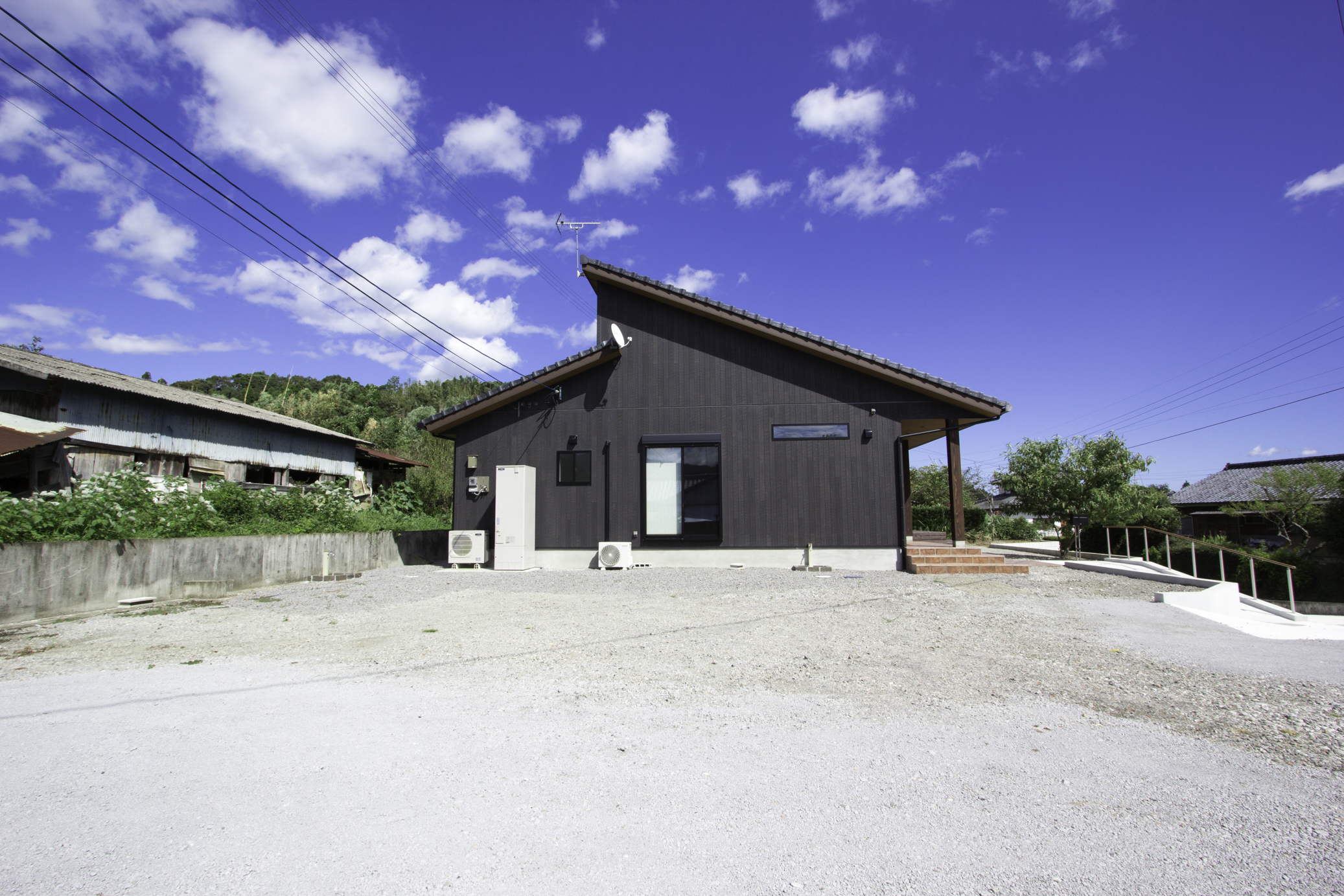 Aya House by Himematsu Architecture Inc. - Architizer