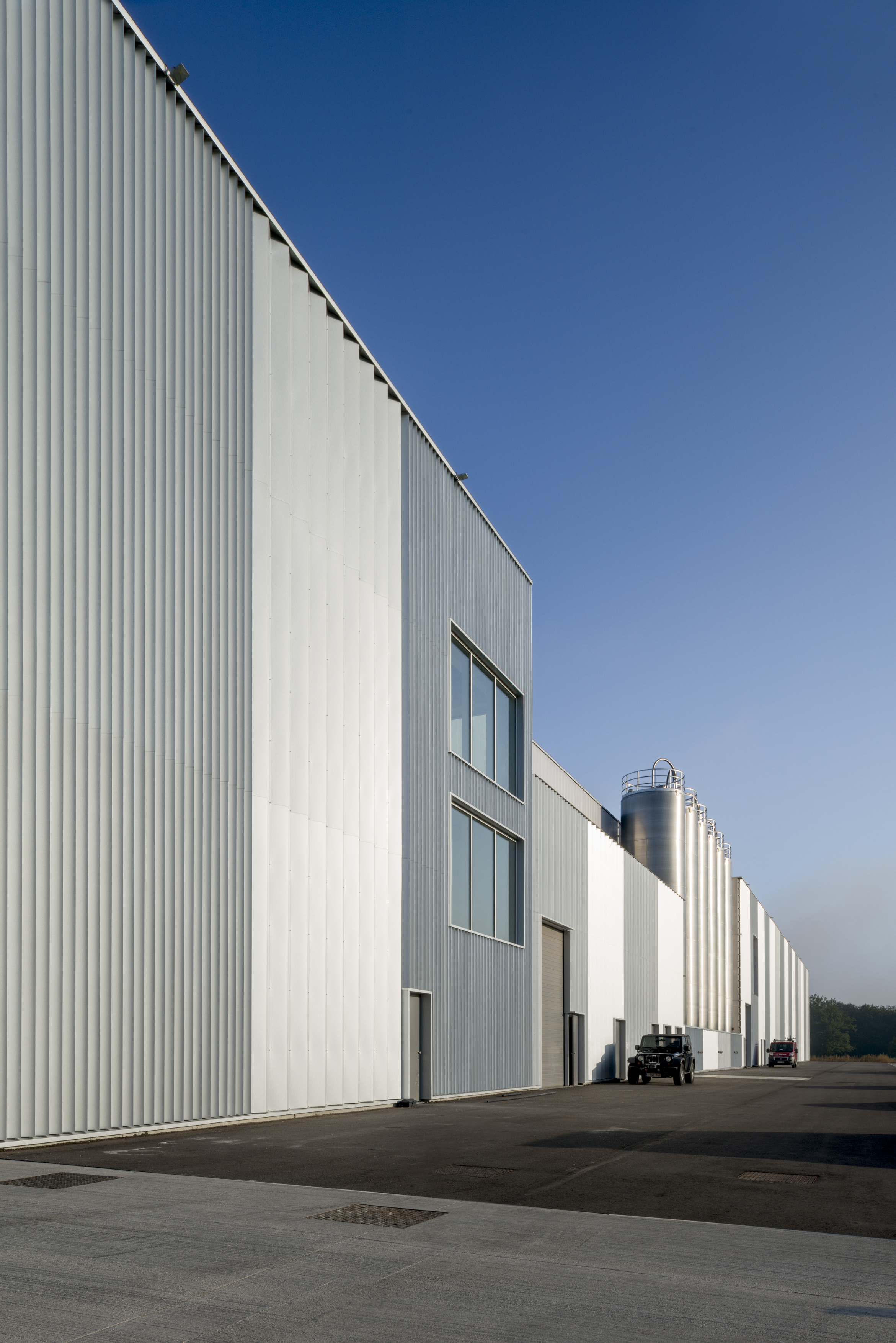 Deca Factory by JDWA - Johan De Wachter Architects - Architizer
