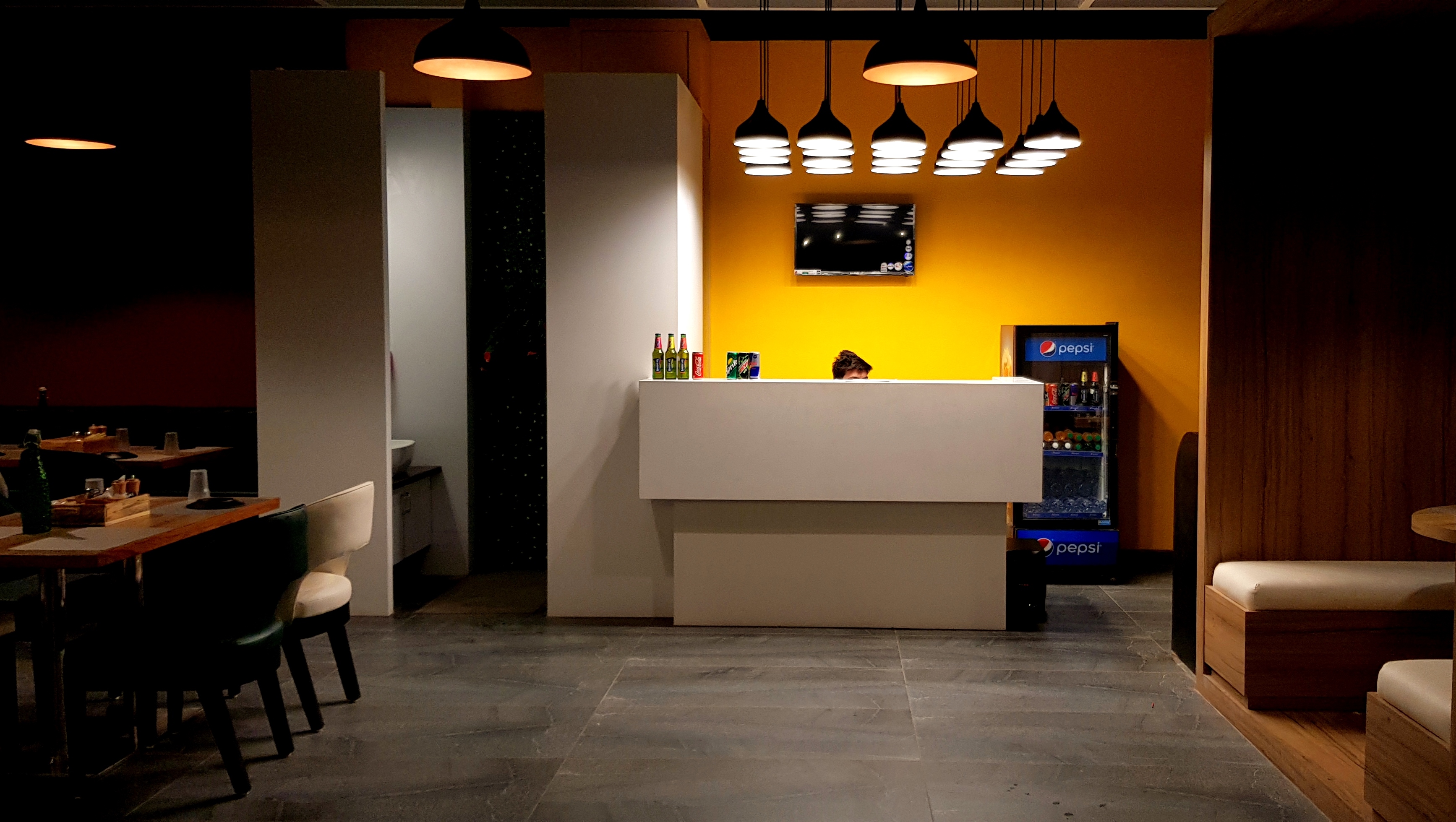 R2 CAFE (HOTEL RAMASHRAY) by RKGA CONSULTANTS PVT LTD - Architizer