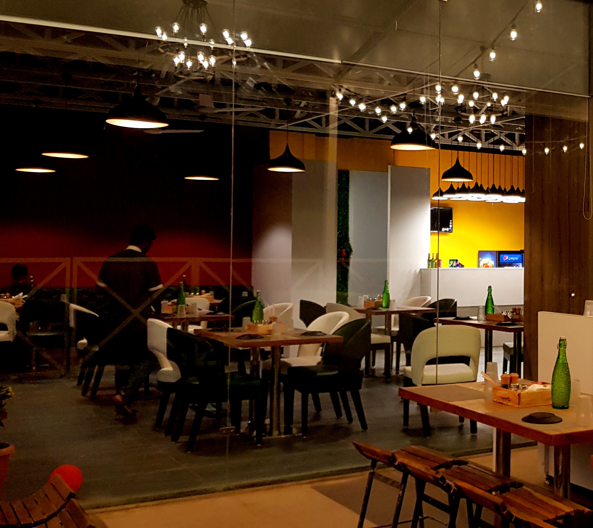 R2 CAFE (HOTEL RAMASHRAY) by RKGA CONSULTANTS PVT LTD - Architizer