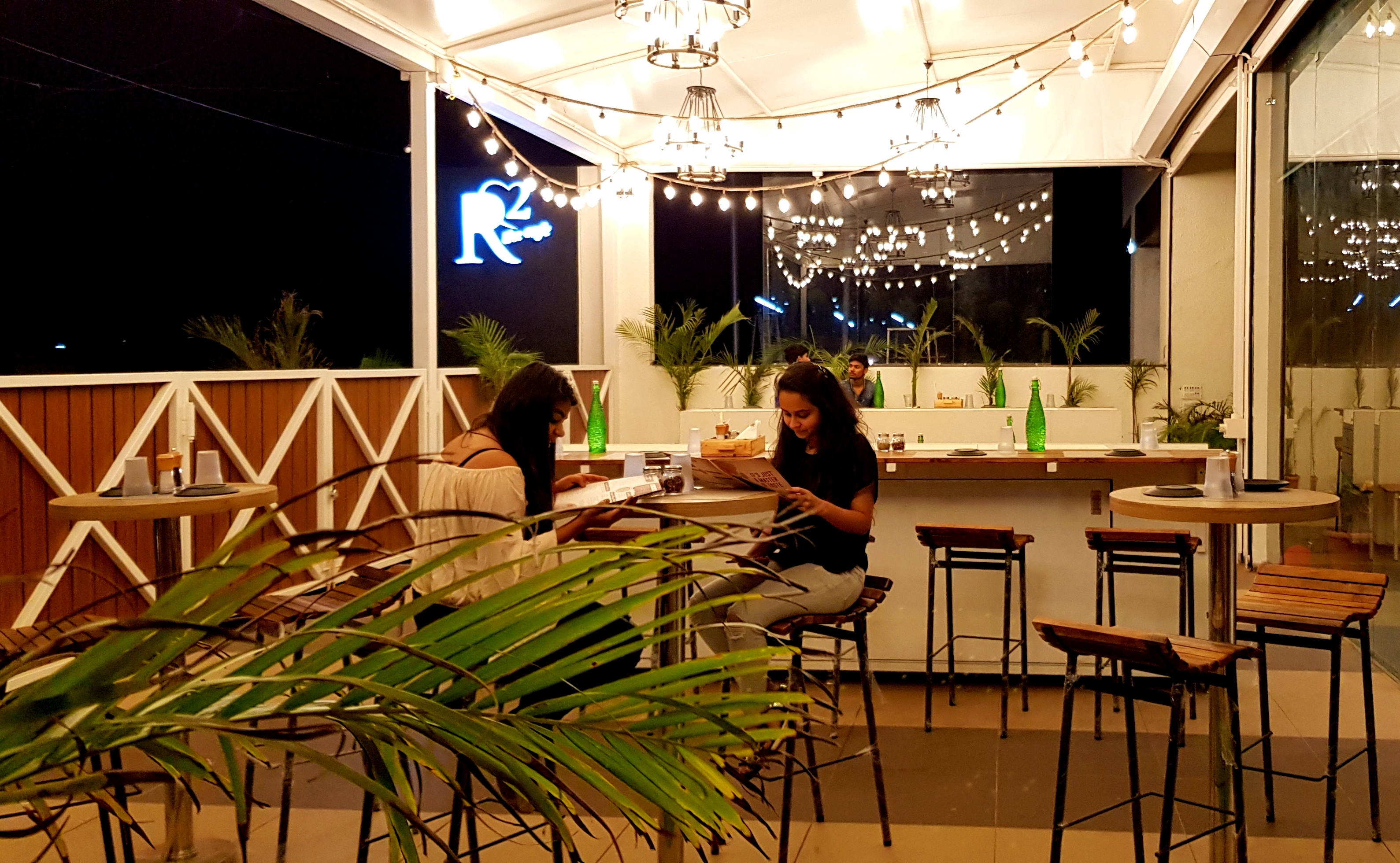 R2 CAFE (HOTEL RAMASHRAY) by RKGA CONSULTANTS PVT LTD - Architizer