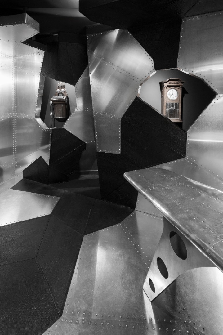 Aviator Box by Aleshtar Architects - Architizer