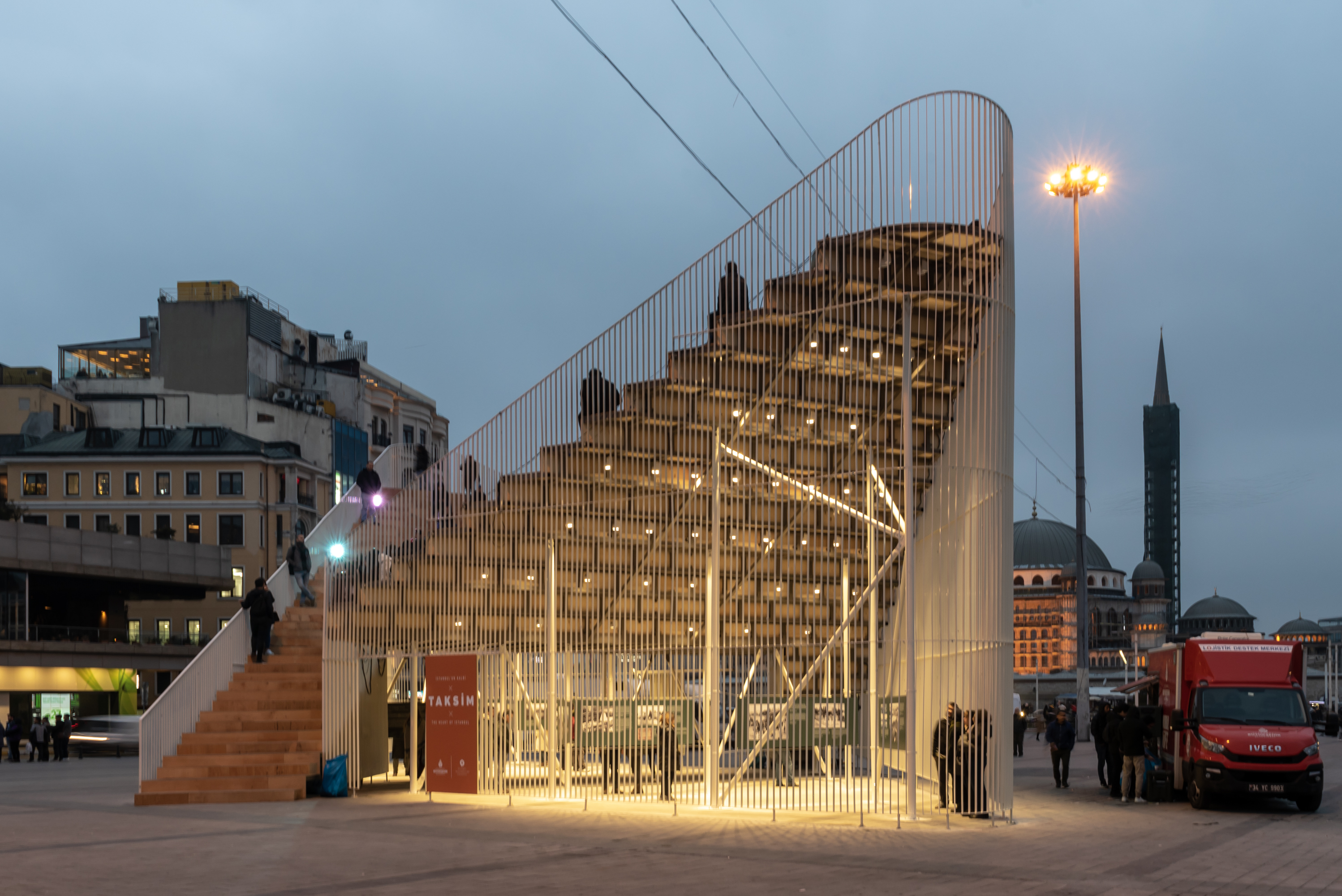 Taksim Pavilion / IND [Inter.National.Design] by studio hcrbzkrt ...