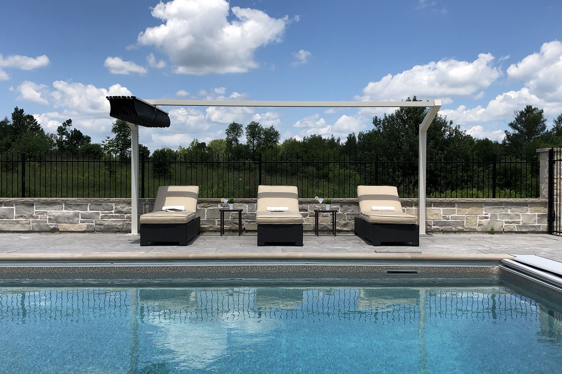 Freestanding Retractable Canopy, Hamilton by ShadeFX - Architizer