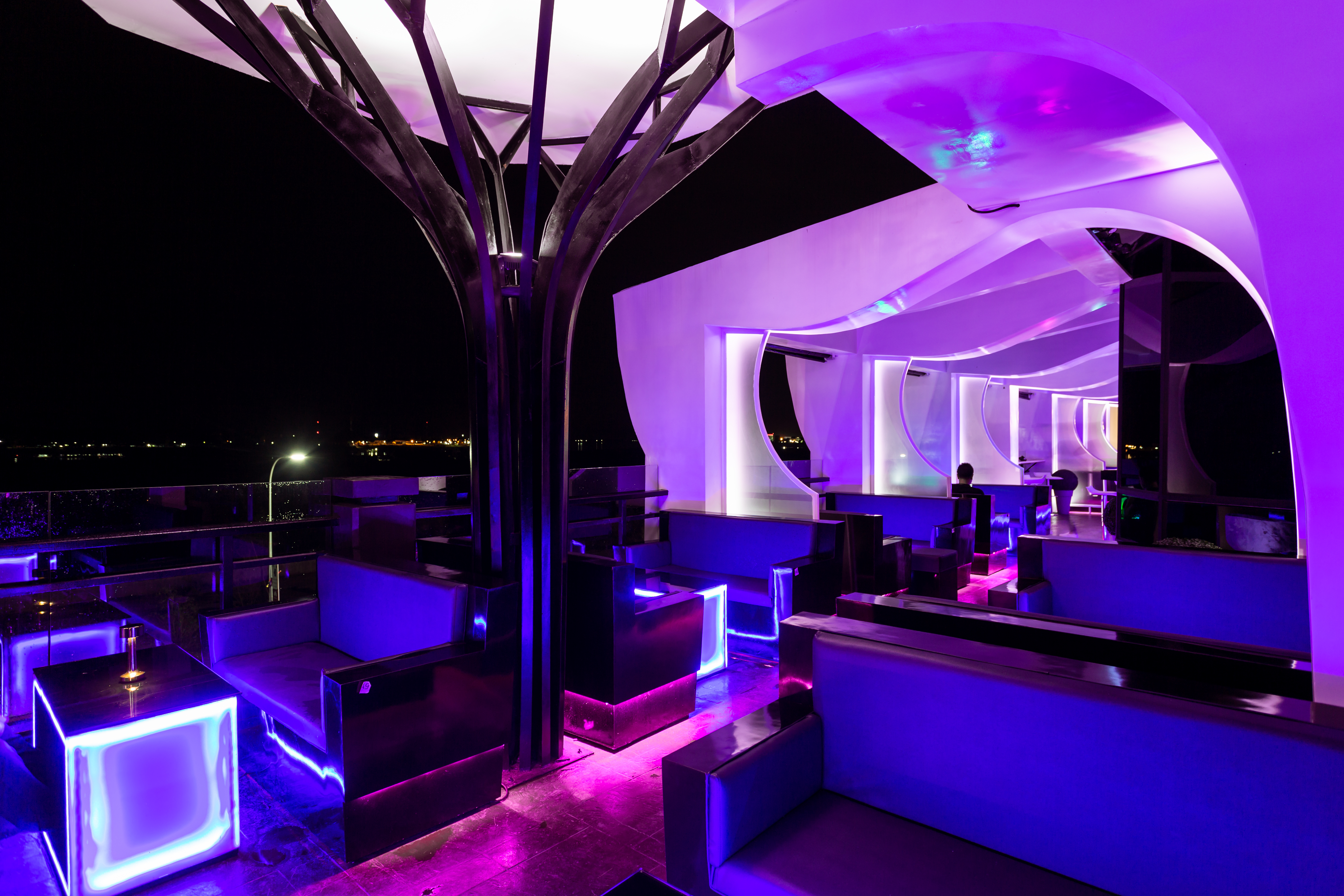 ZEUS Sky Bar by Pdesign Architecture and Design - Architizer