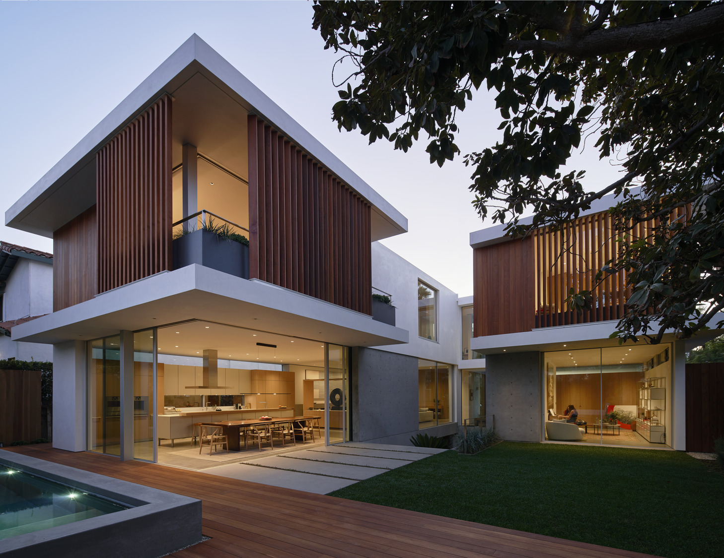 Vertical Courtyard House by Montalba Architects, Inc. - Architizer