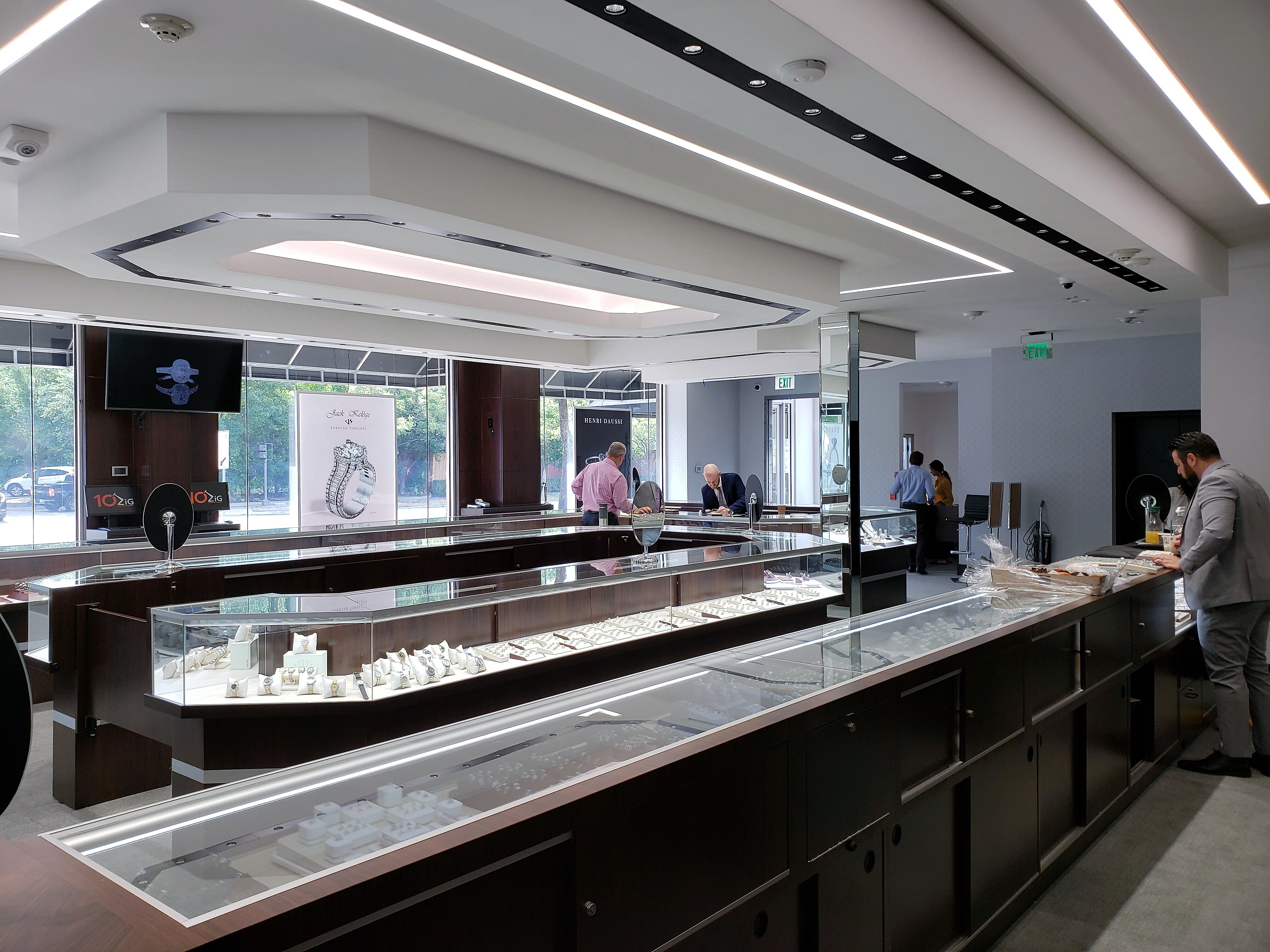 Diamonds Direct by +one Design I Construction - Architizer