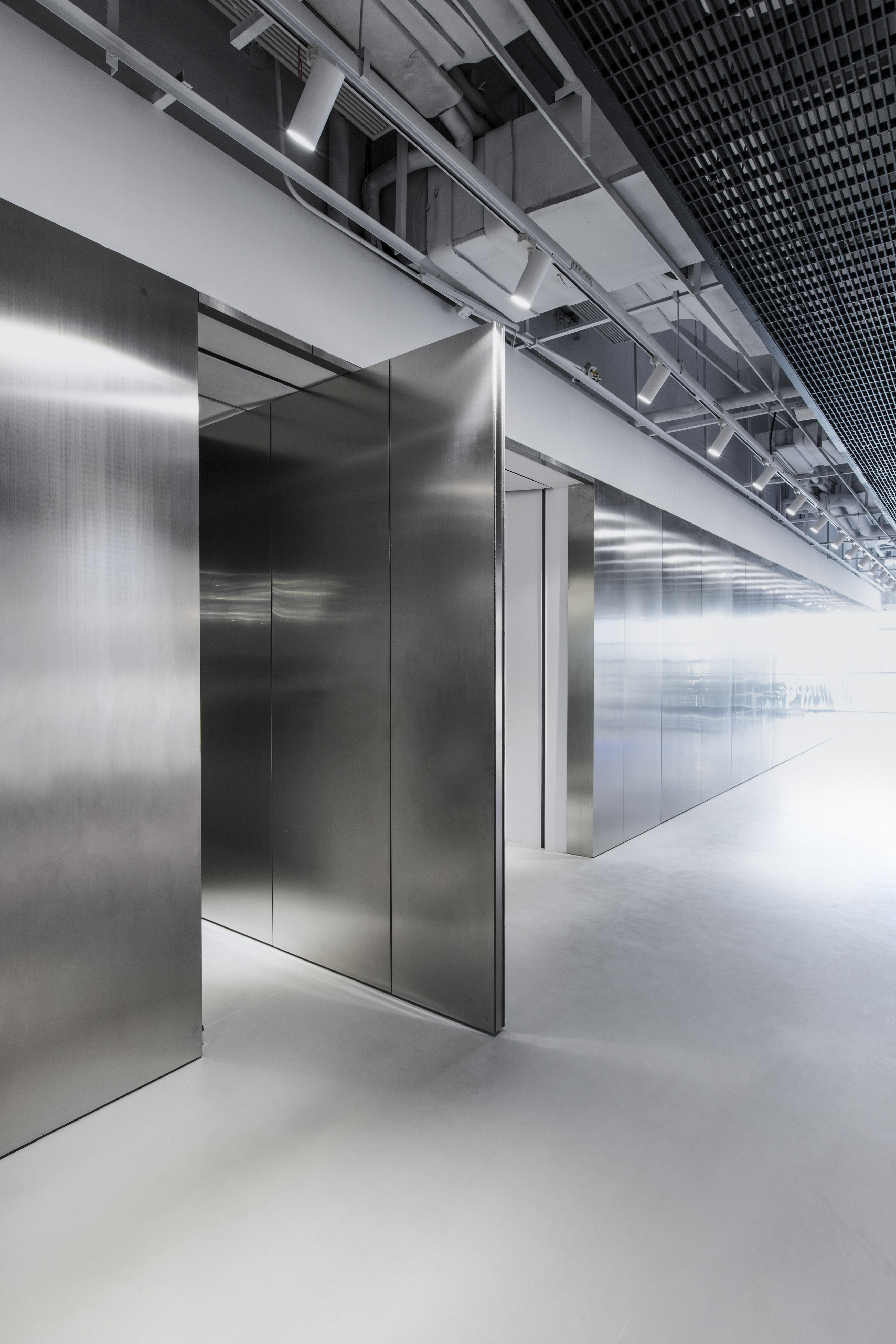 Micro-Intelligence Changzhou Office by YUHI STUDIO - Architizer