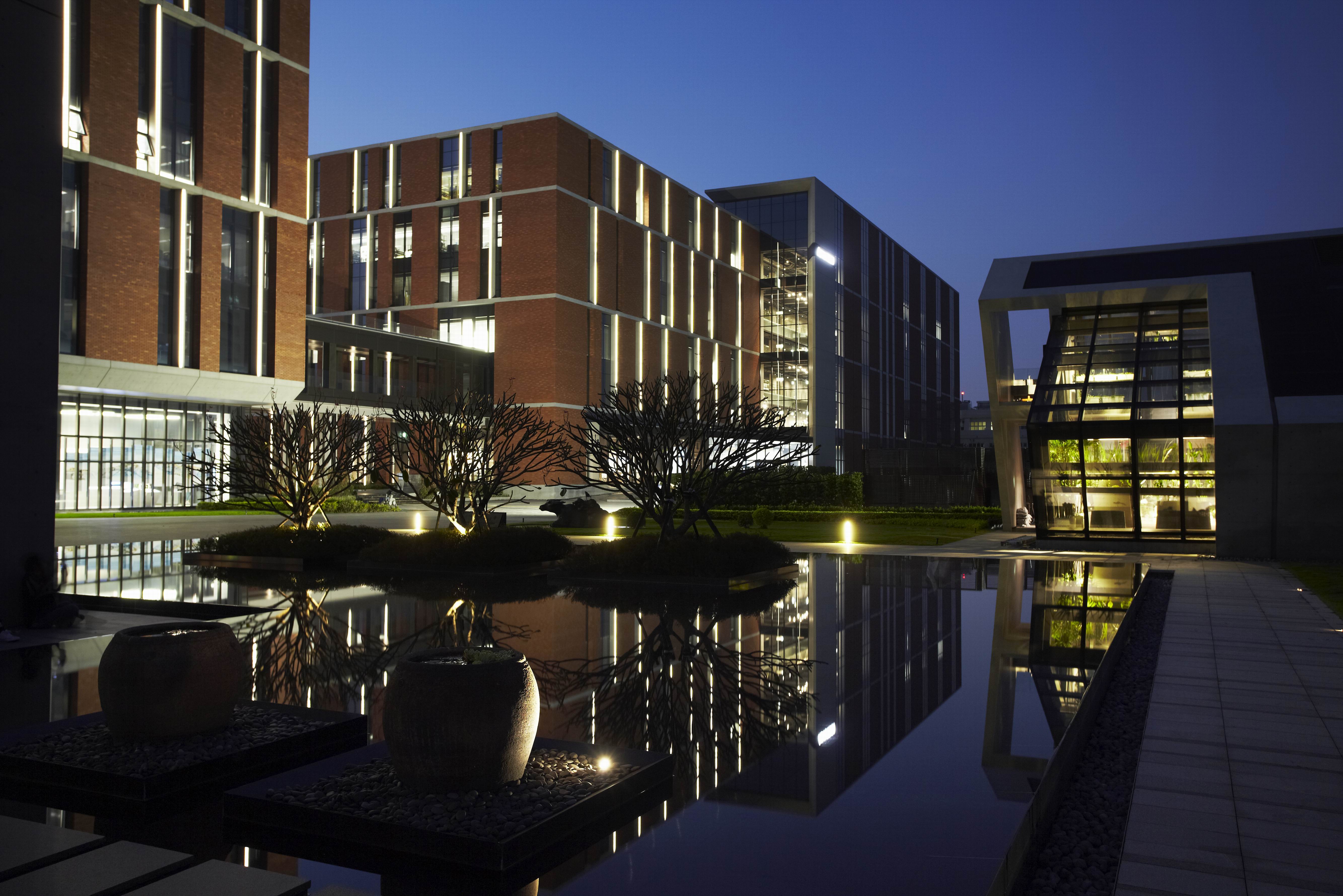 Advantech Linkou Campus, Phase I, II - Architizer