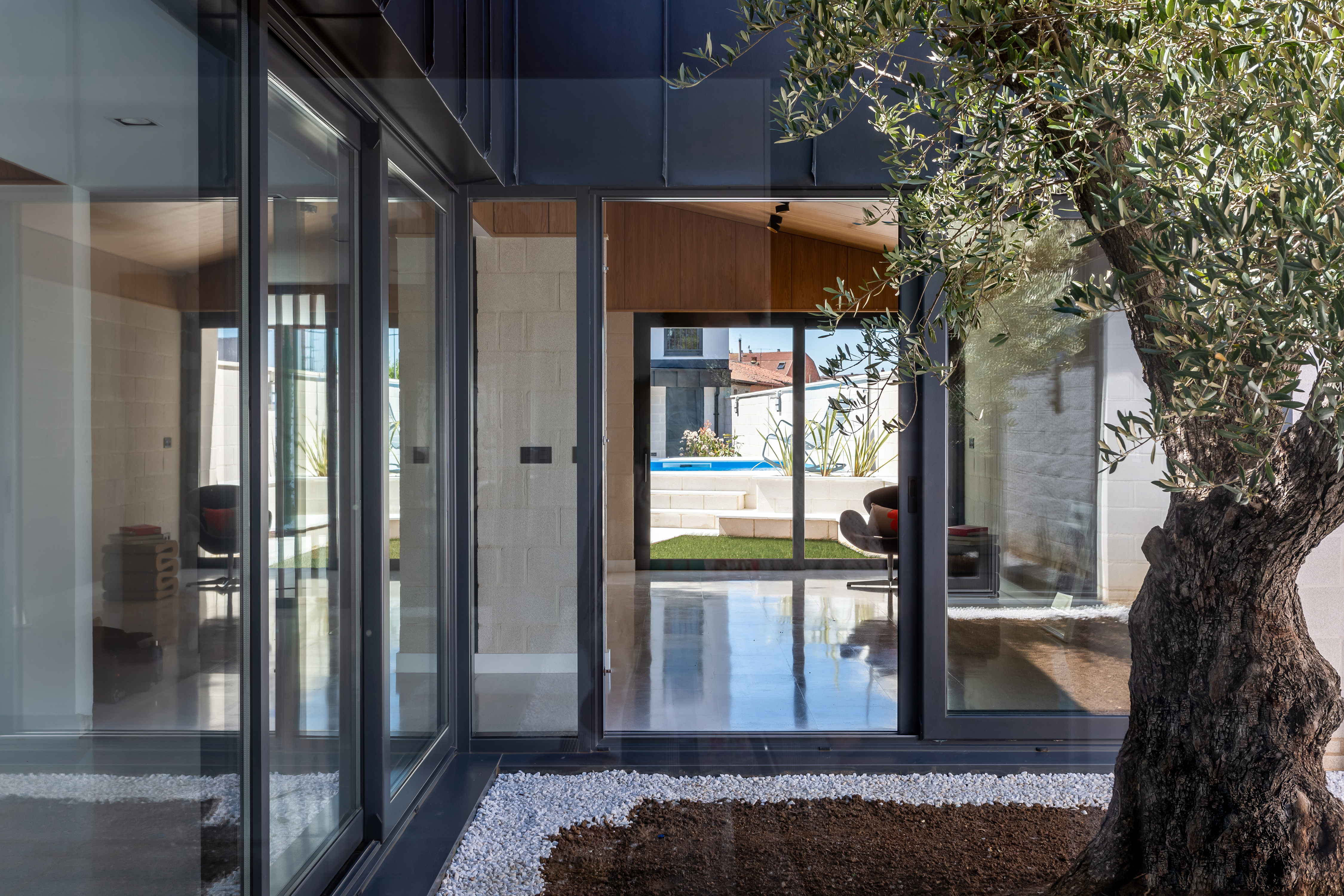 Idea 3117303: Isoba House by Estudio Bher Arquitectos in León, Spain ...