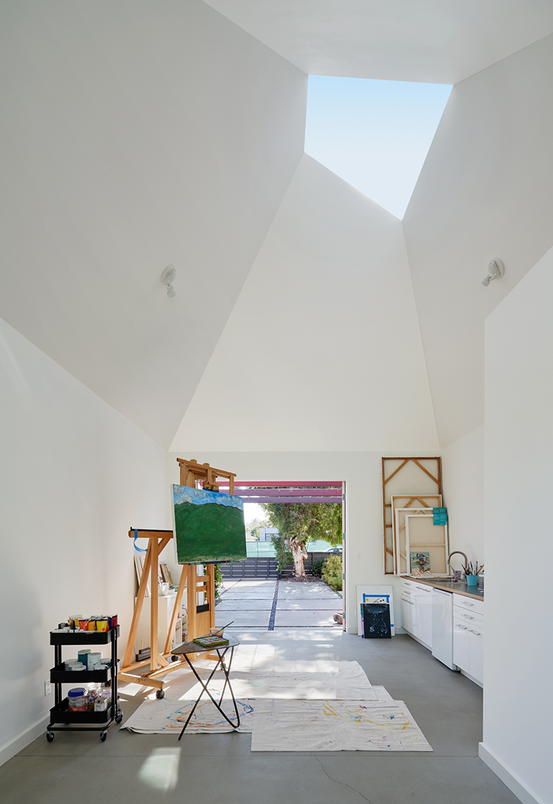 Boomerang House by ORA - Architizer
