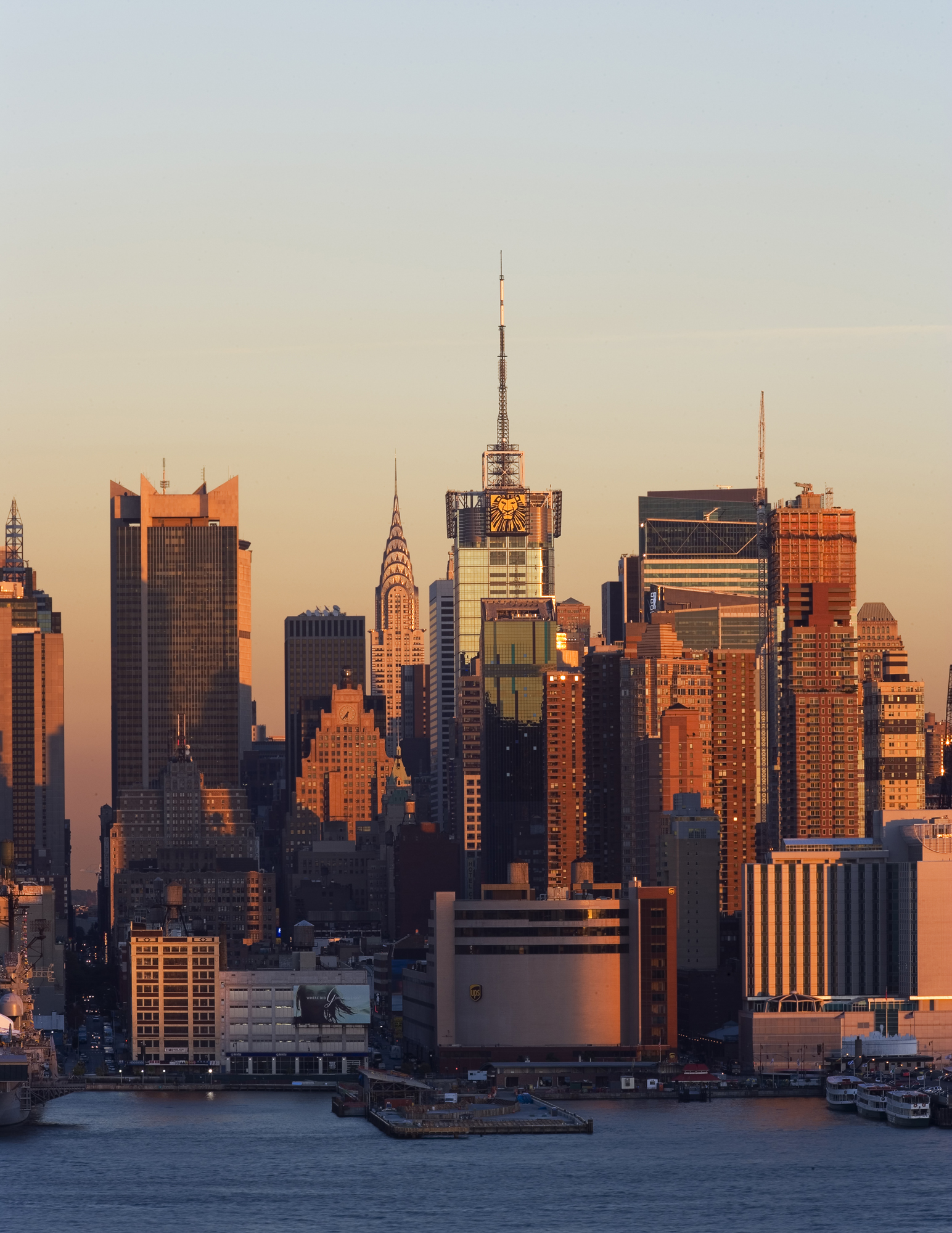 4 Times Square by FXCollaborative - Architizer