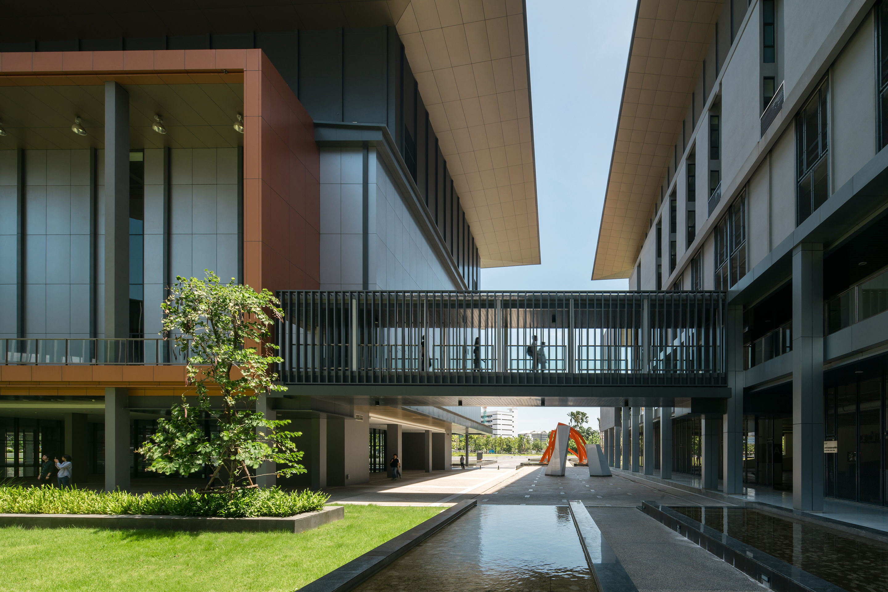 CAT NEW HEADQUARTER OFFICE BUILDING by Plan Architect - Architizer