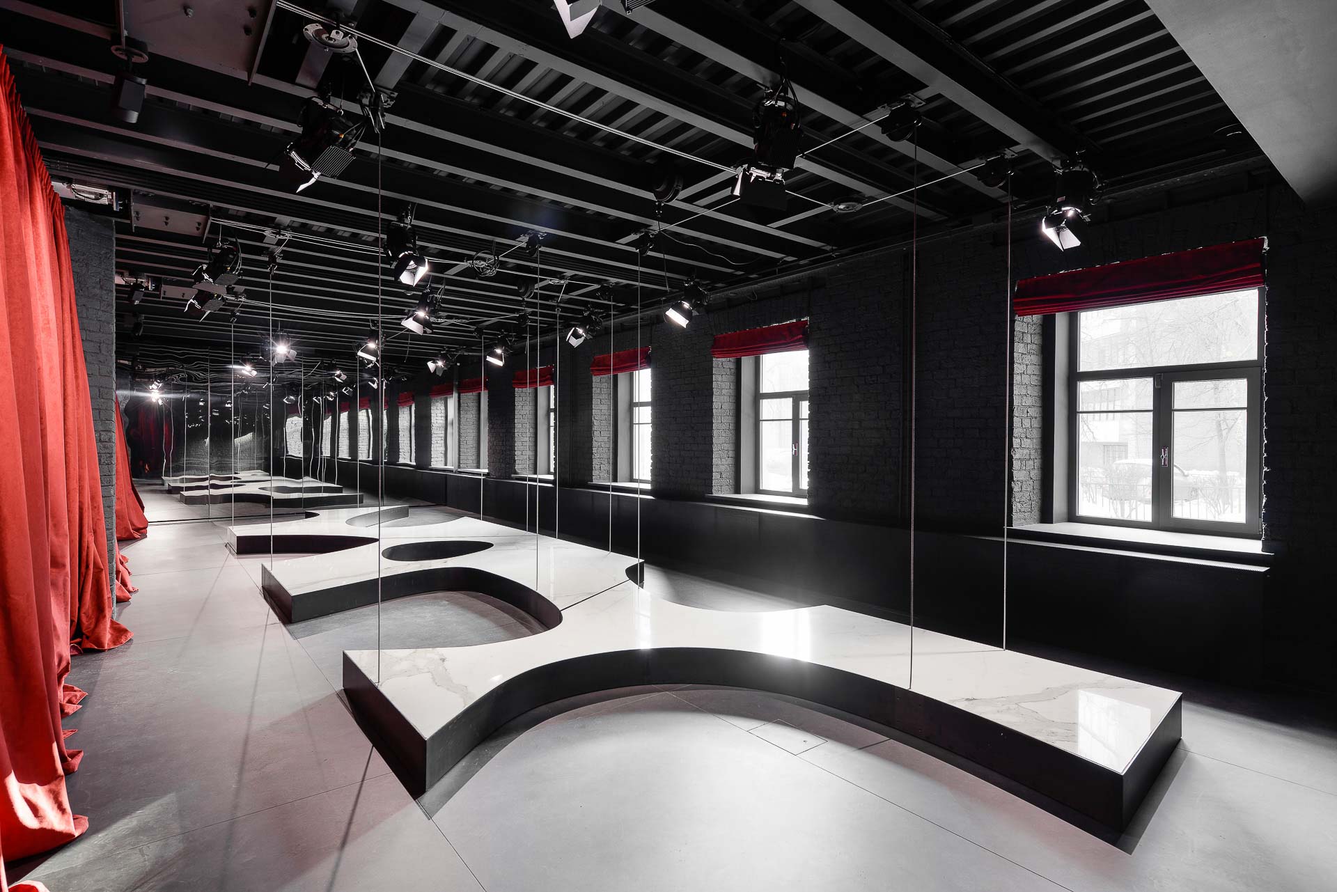 Super Surface Space by Ricardo Oliveira Alves Photography - Architizer