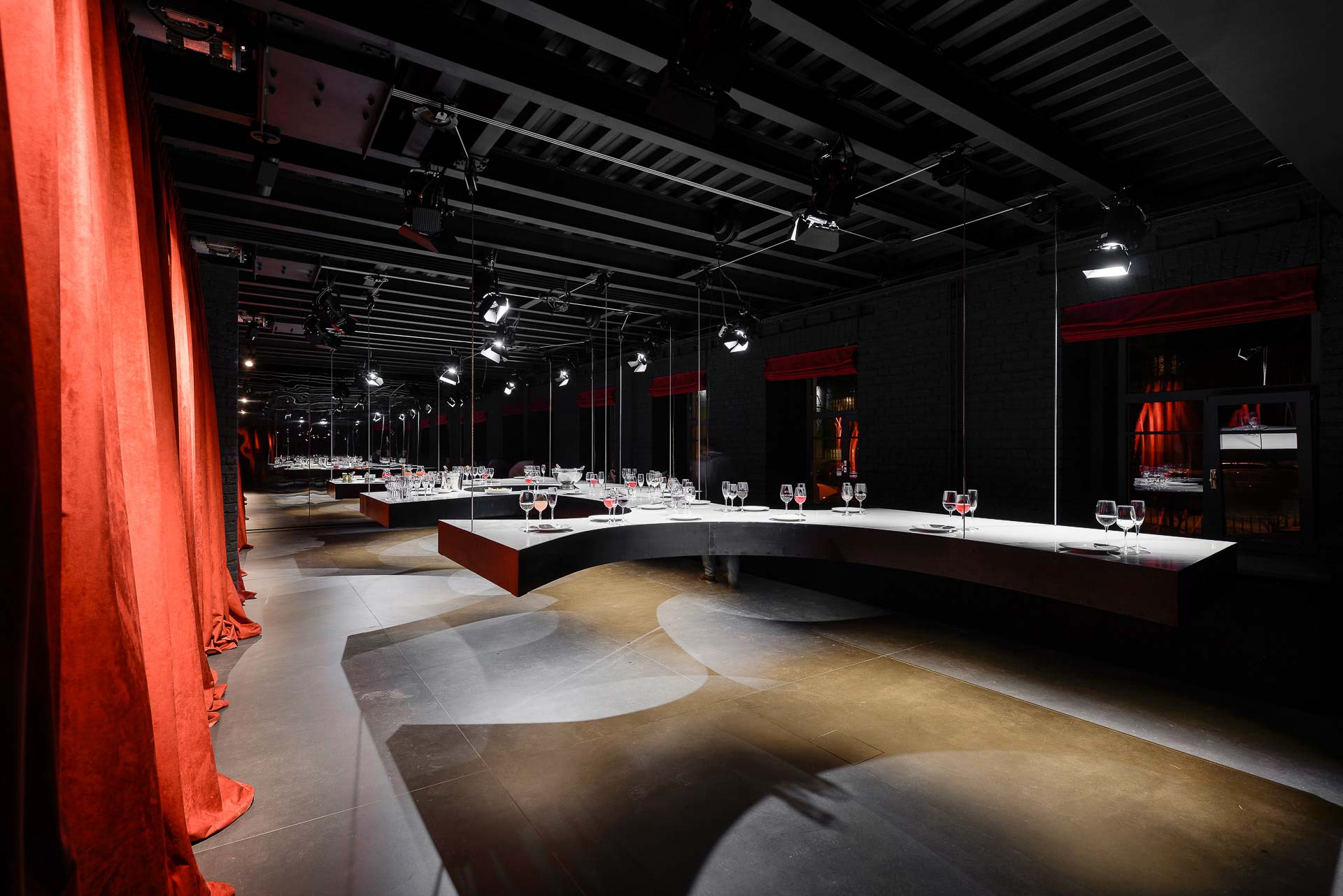 Super Surface Space by Ricardo Oliveira Alves Photography - Architizer