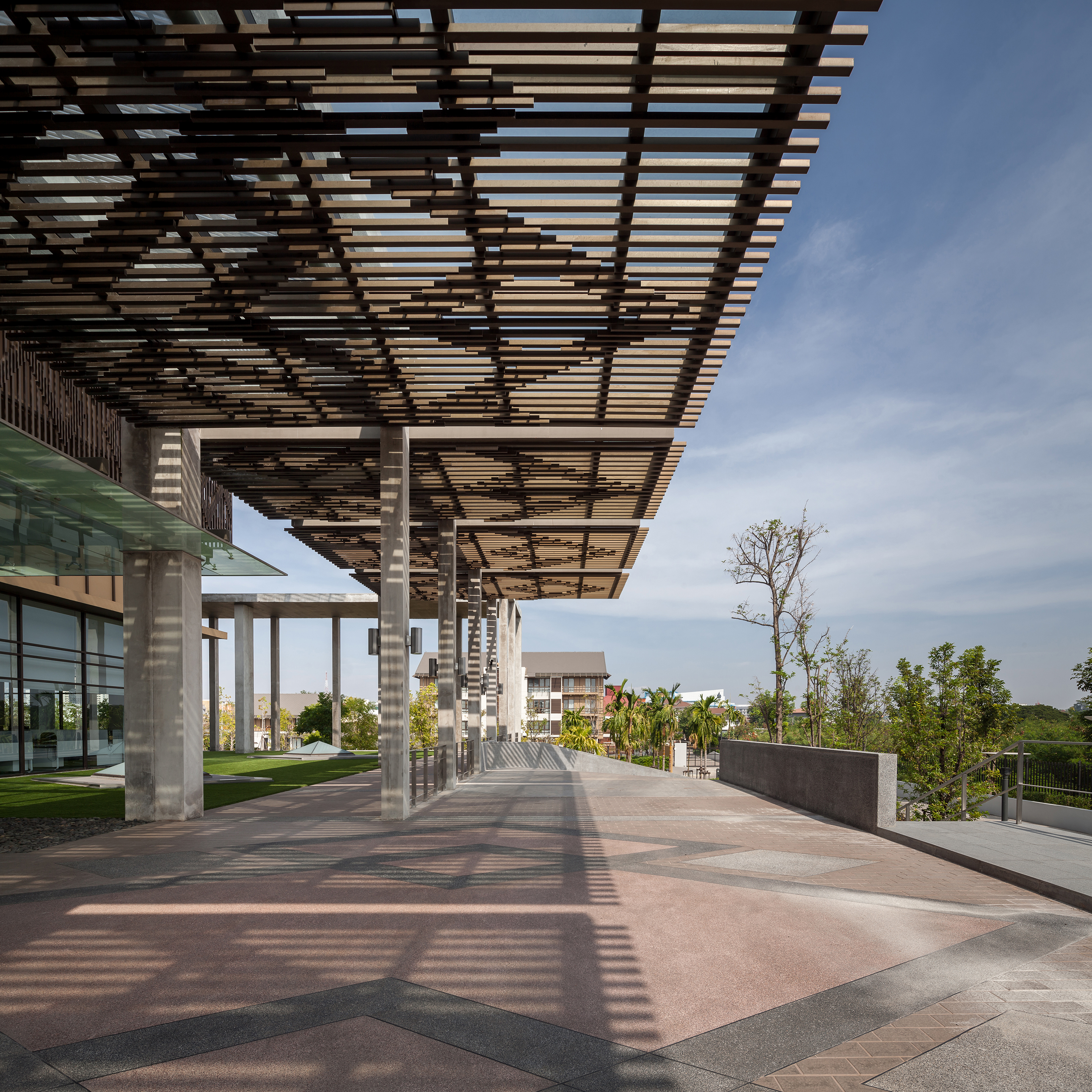 BANK OF THAILAND'S NORTHEASTERN REGION OFFICE by Plan Architect ...
