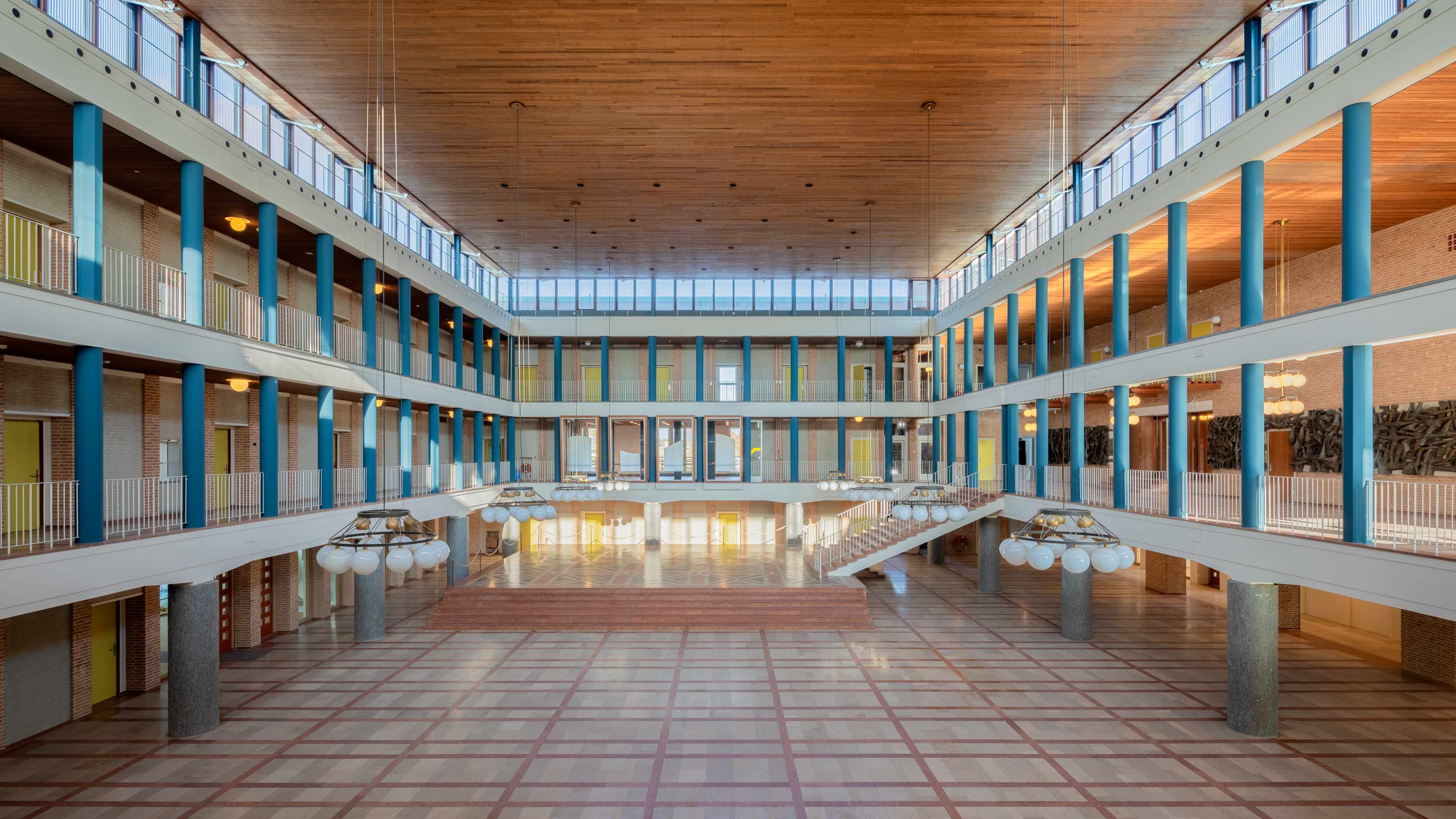 HENGELO CITY HALL by EGM architects - Architizer