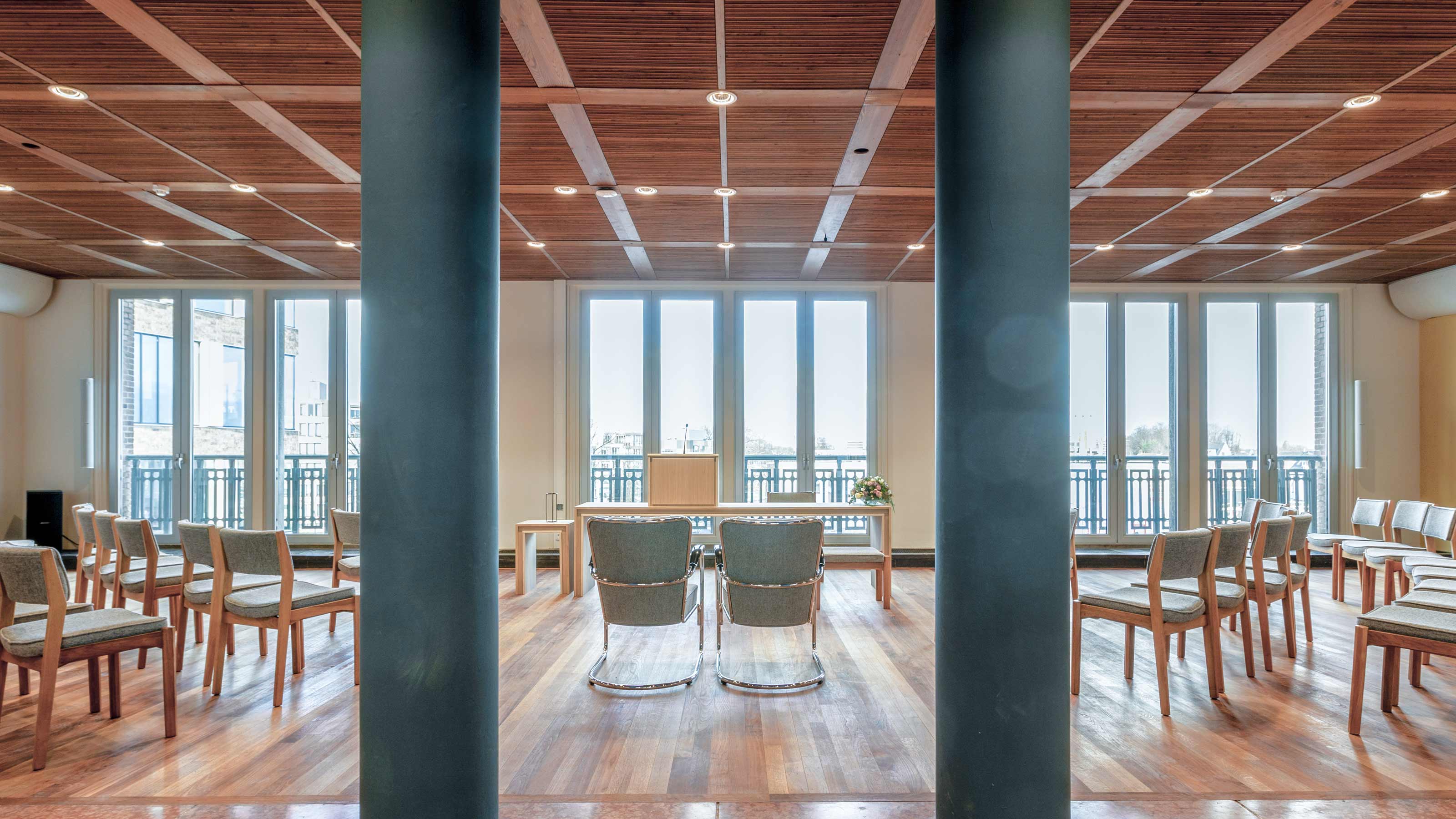 HENGELO CITY HALL by EGM architects - Architizer