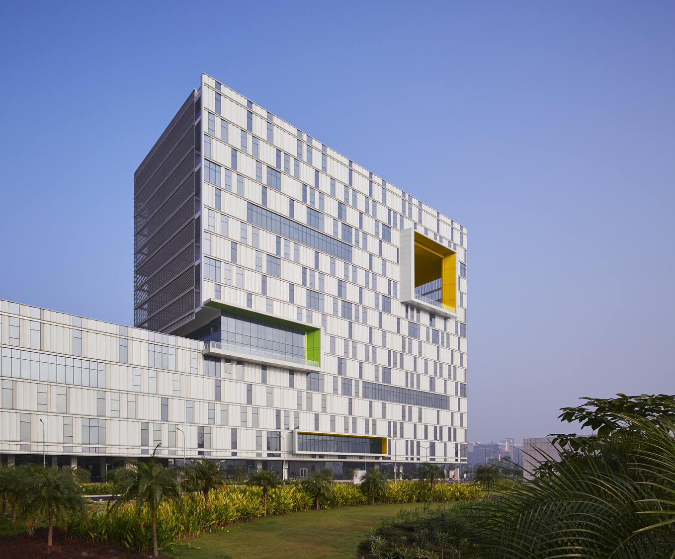 Tata Consultancy Services, Software Development Campus by CannonDesign ...
