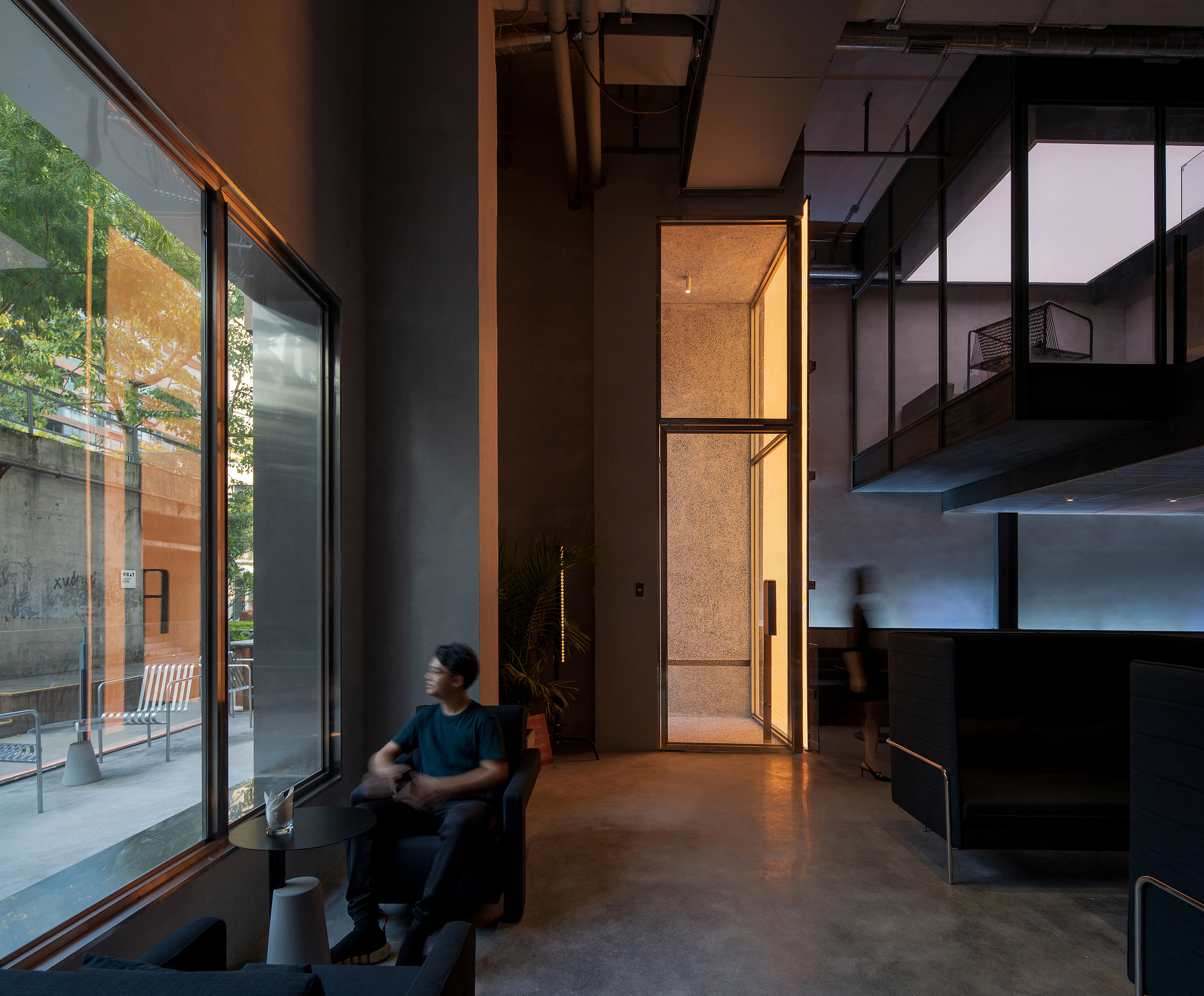 THE EXP. COMPANY BAR by E Studio - Architizer