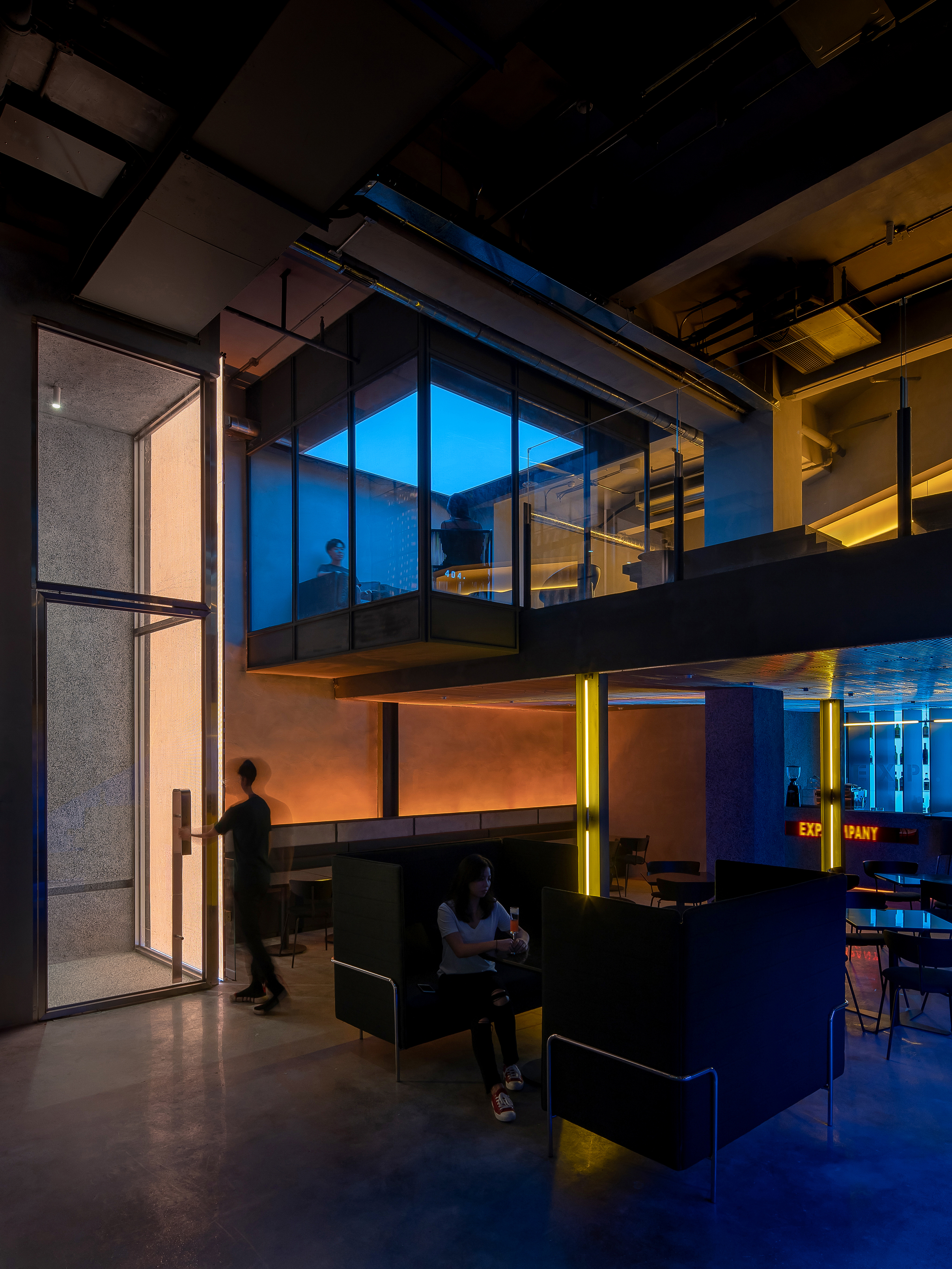 THE EXP. COMPANY BAR by E Studio - Architizer