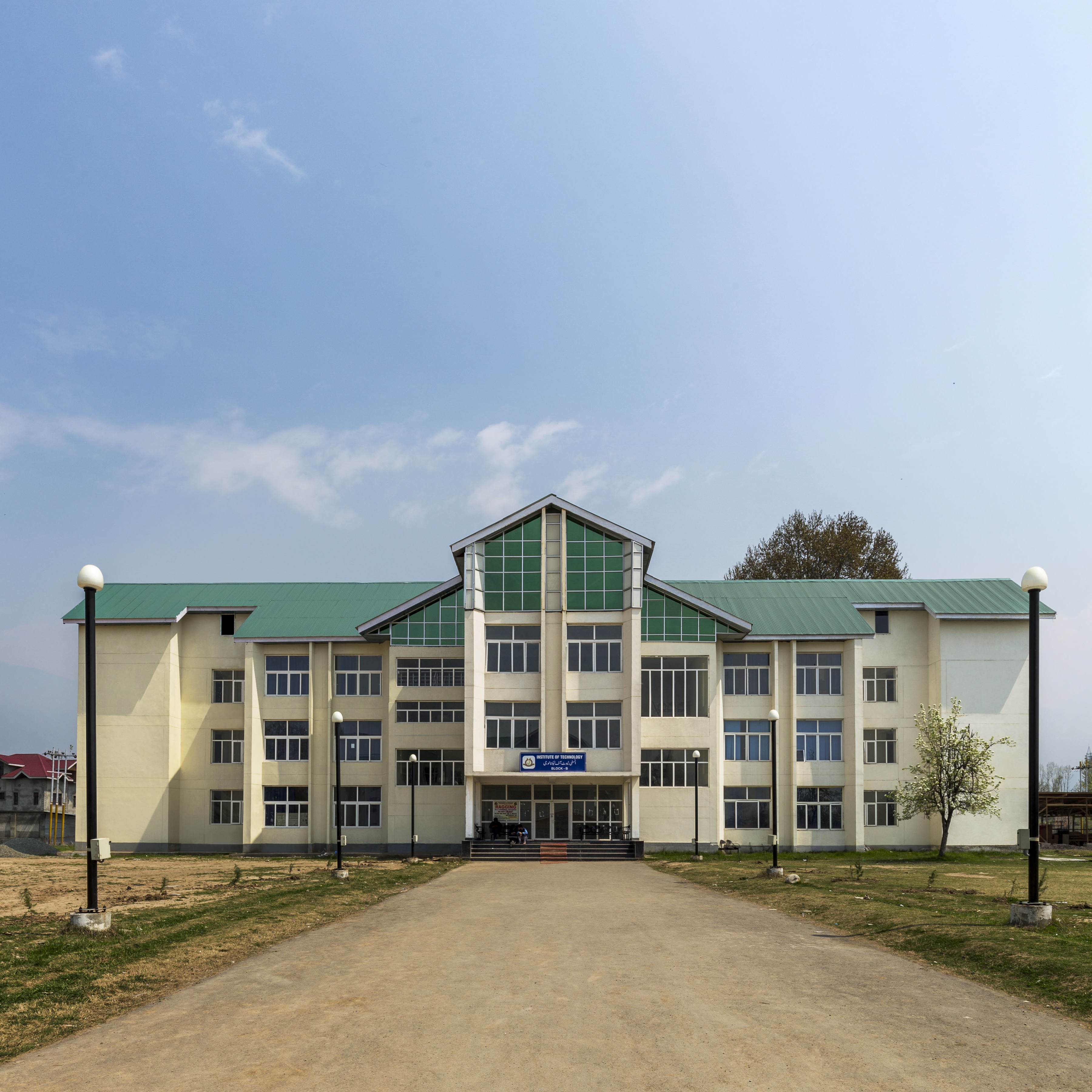 Kashmir University Zakura Campus by ANA Design Studio Pvt. Ltd. New ...
