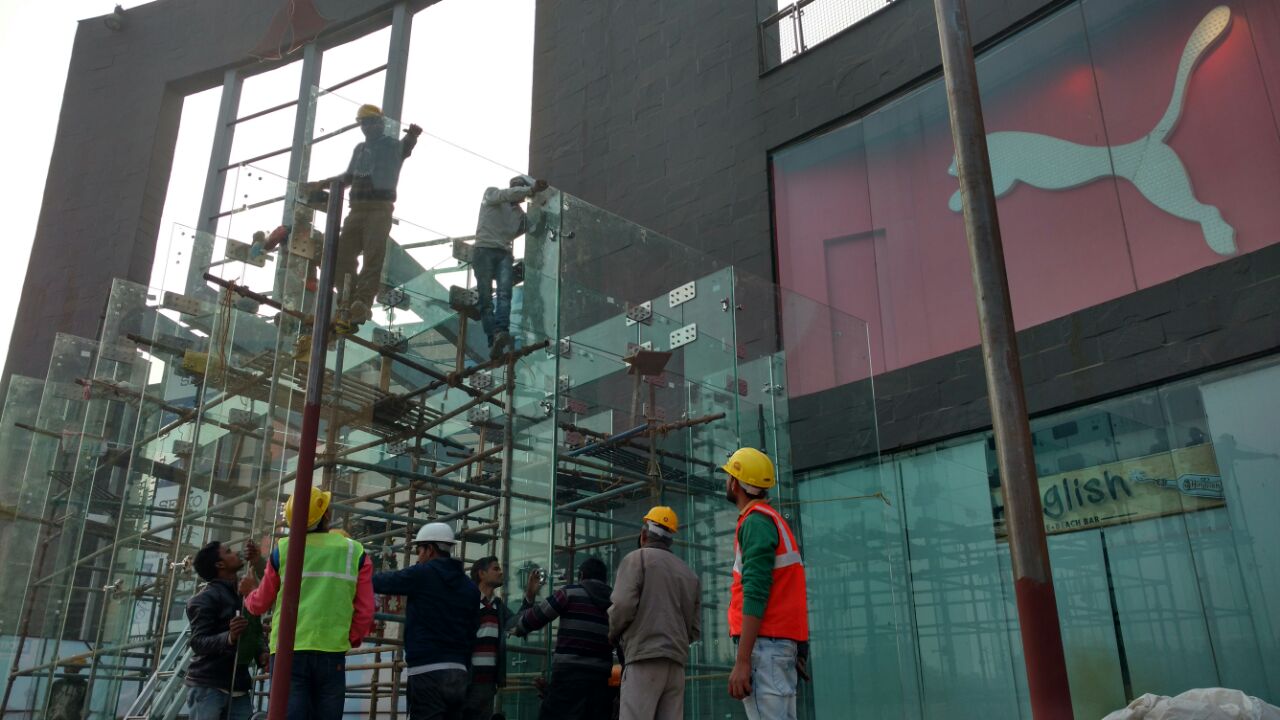 Decathlon Glass Cube by ANA Design Studio Pvt. Ltd. New Delhi, India ...