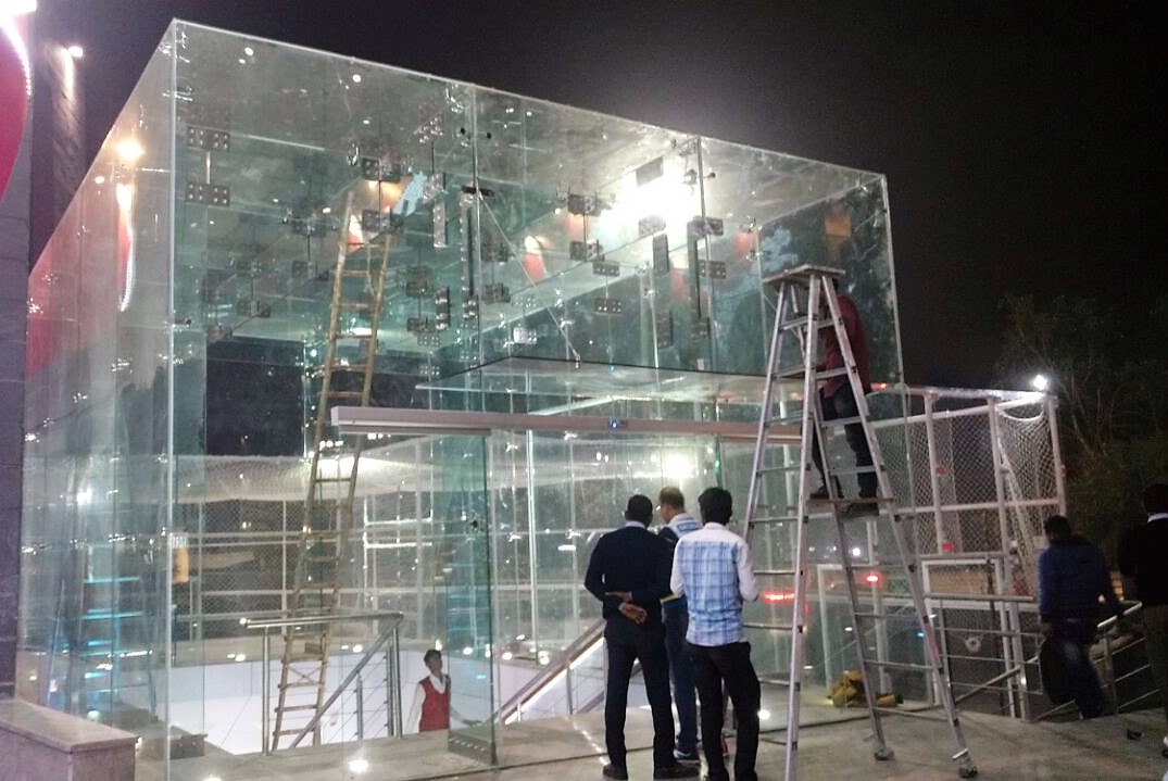 Decathlon Glass Cube by ANA Design Studio Pvt. Ltd. New Delhi, India ...