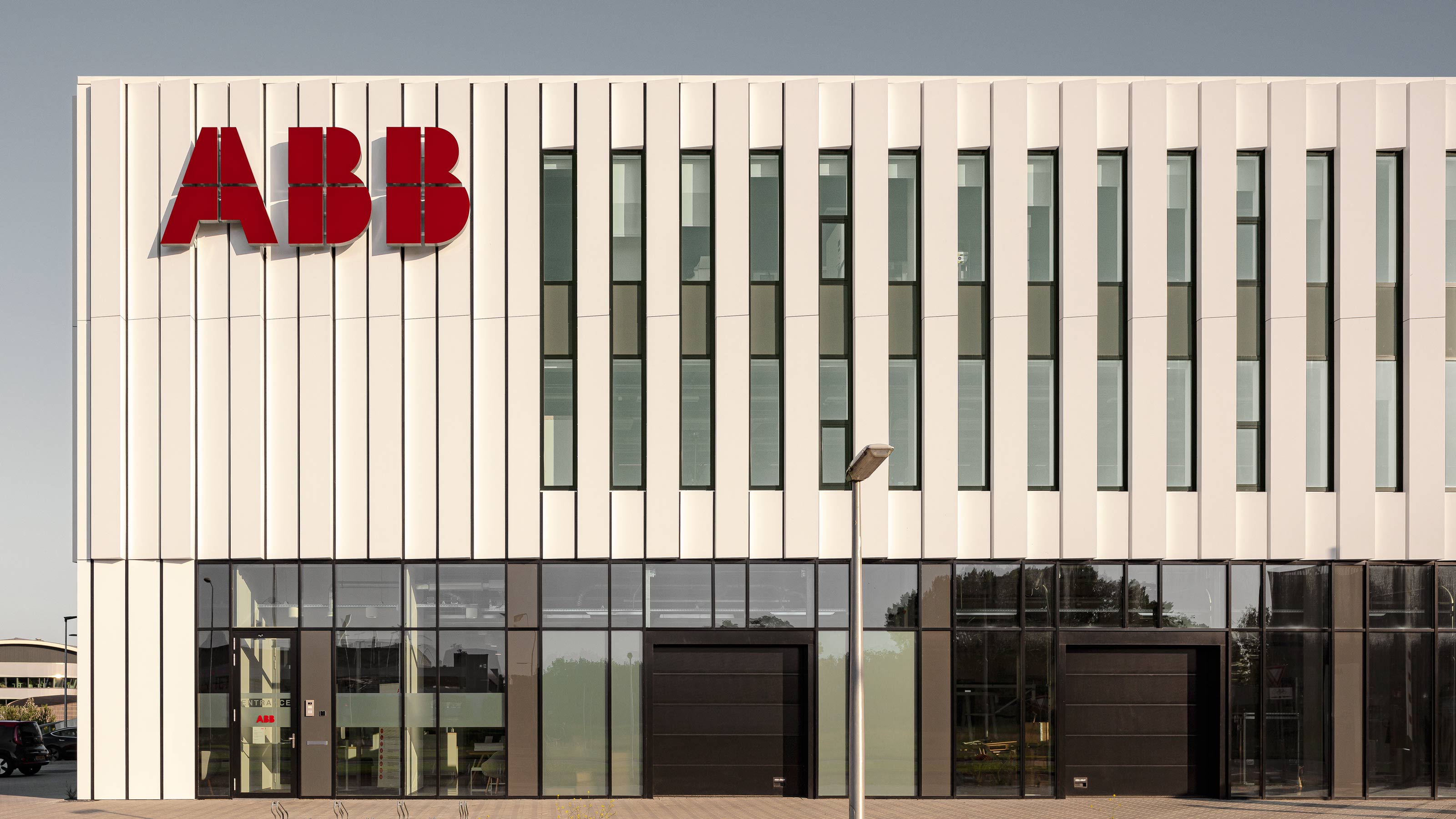 ABB DELFT HEAD OFFICE AND R&D CENTRE by EGM architects - Architizer