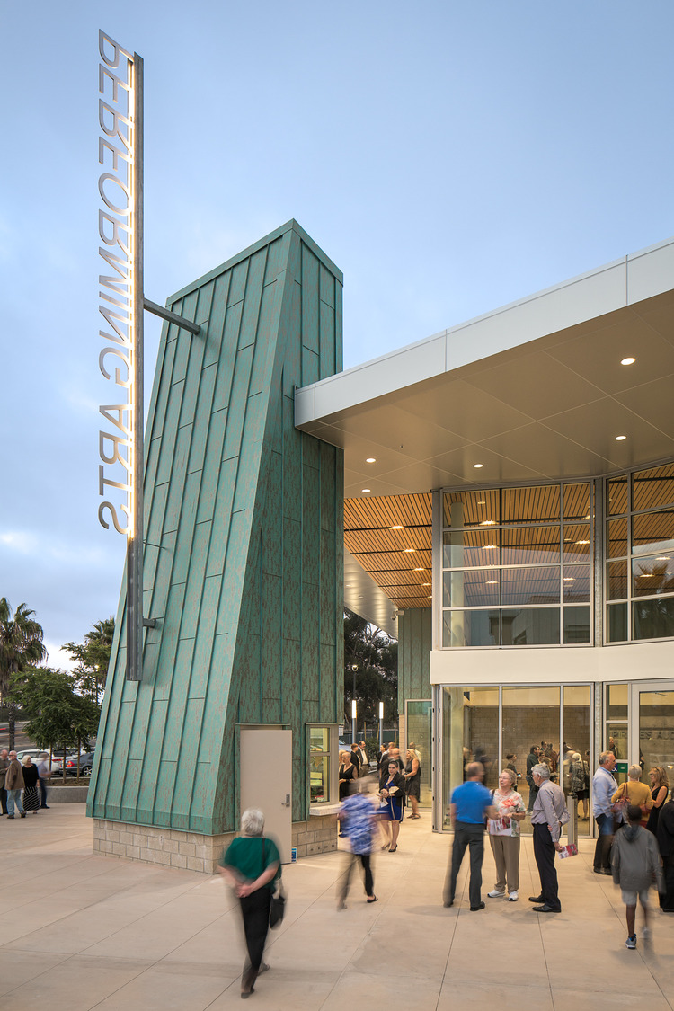 Oceanside High School Performing Arts Center by HED - Architizer