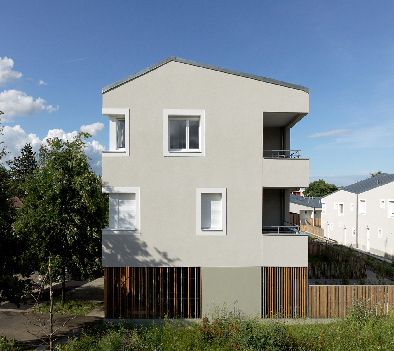 Idea 3137350: 31 housing unit in Ecquevilly by Atelier Benjamin Fleury ...
