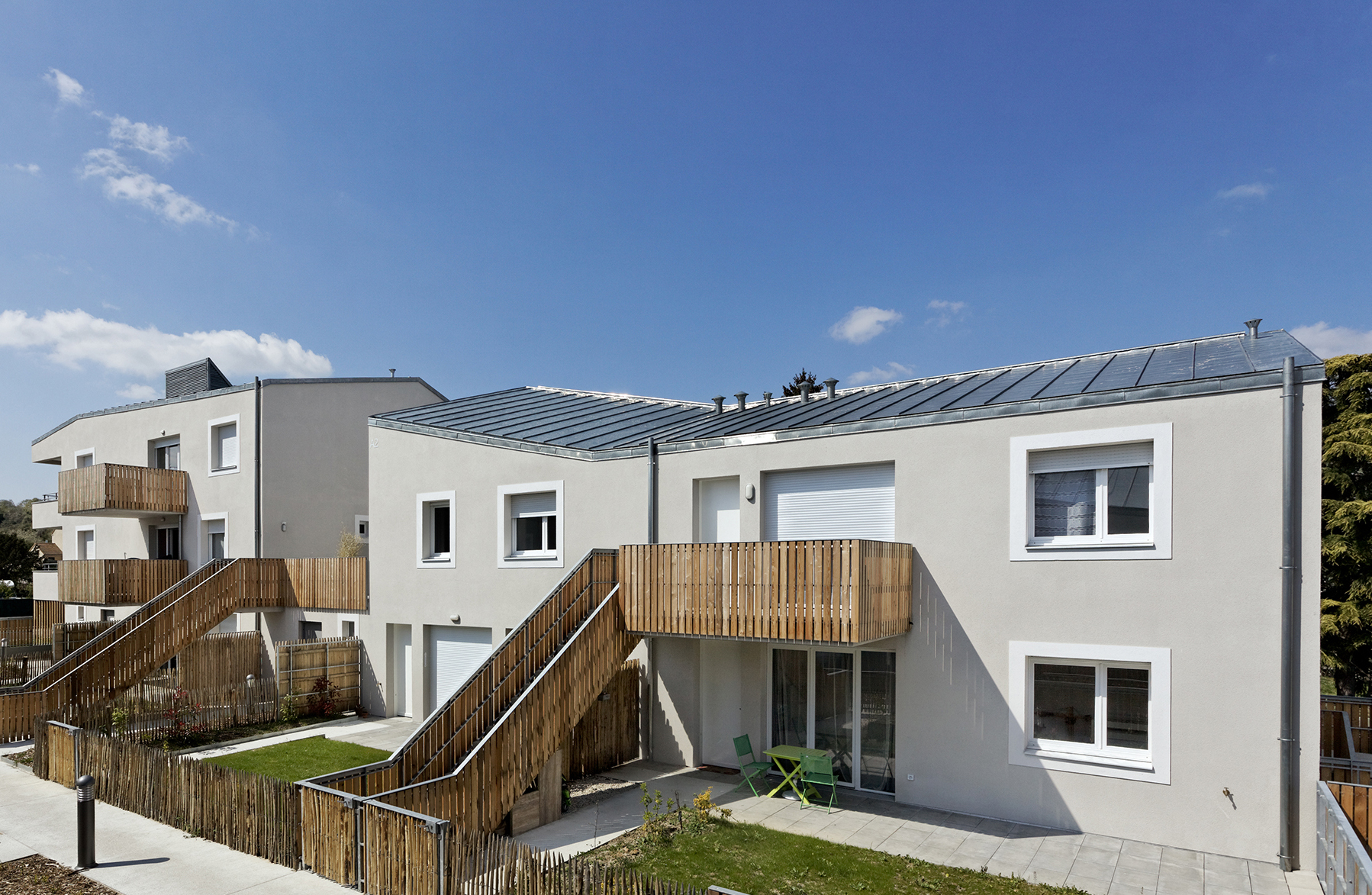 31 housing unit in Ecquevilly by Benjamin Fleury Architecte-Urbaniste ...