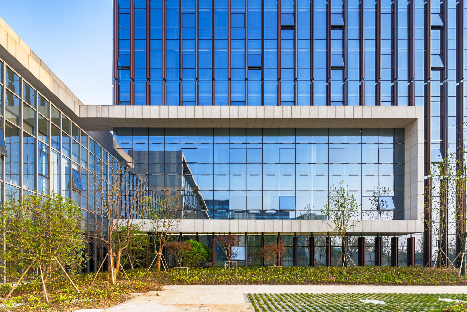 Suzhou Science and Technology City Hospital by GBBN - Architizer