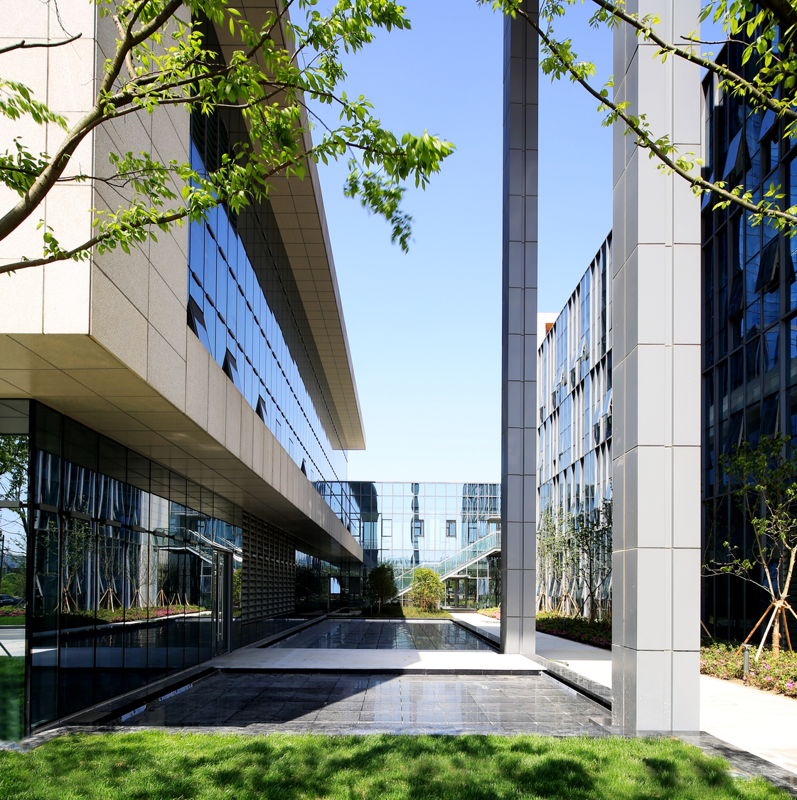 Suzhou Science and Technology City Hospital by GBBN - Architizer