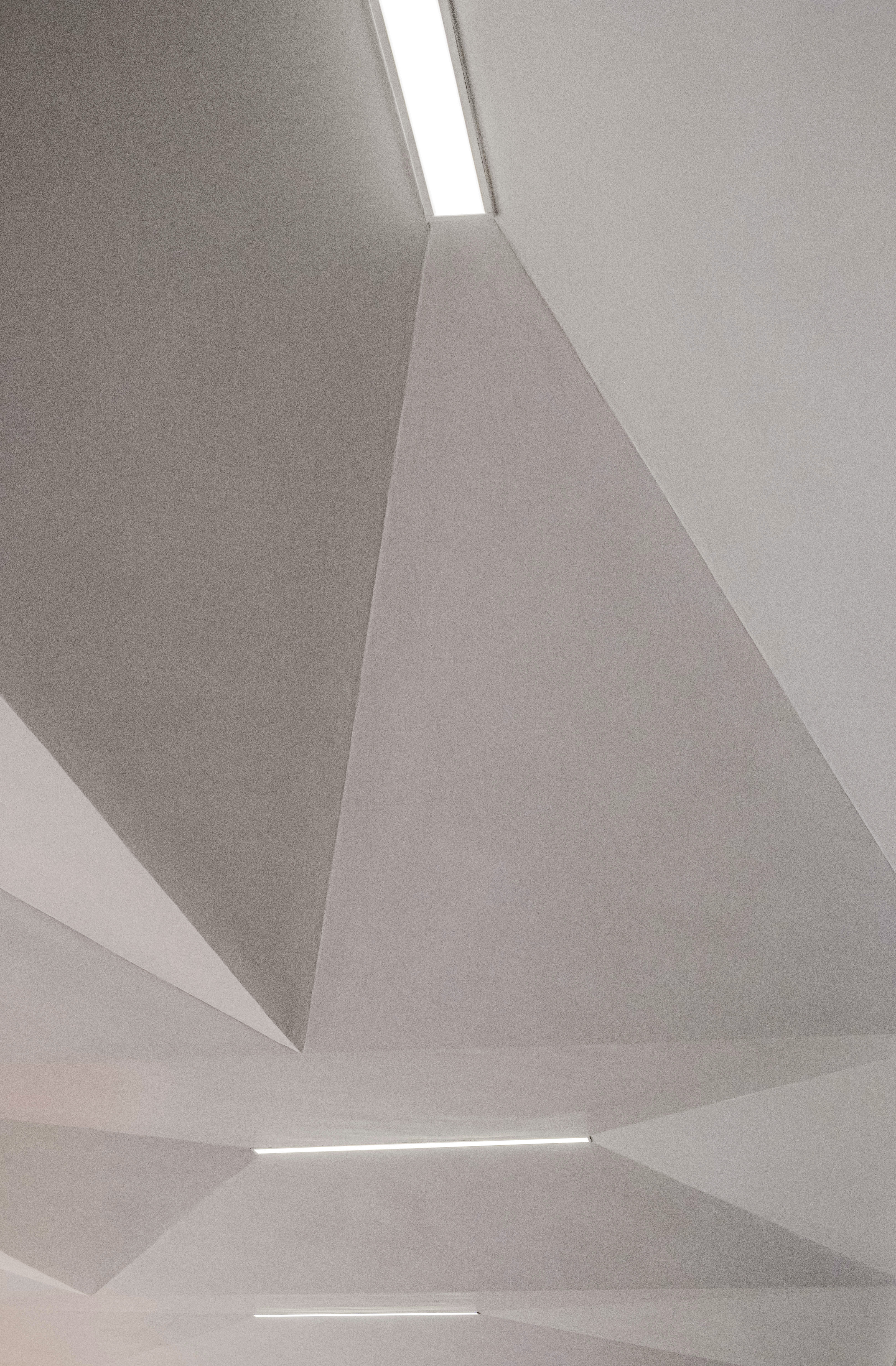 Concrete phrontistery by TARIK ZOUBDI ARCHITECTE - Architizer