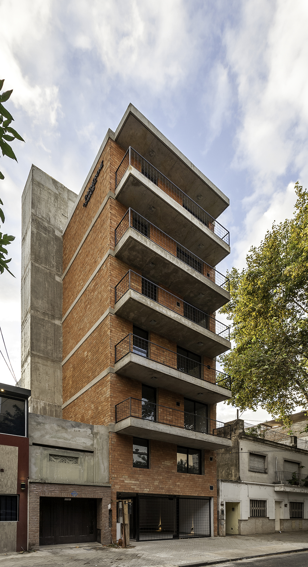Edificio Tucumán 2615 by GARNERONE + RAMOS Arq. - Architizer