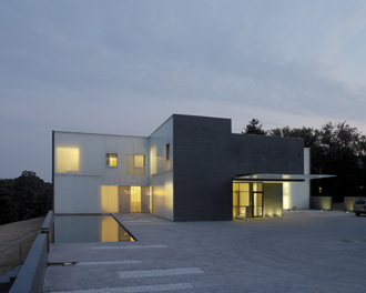 Swiss Embassy Residence in Washington D.C by Rüssli Architects AG ...