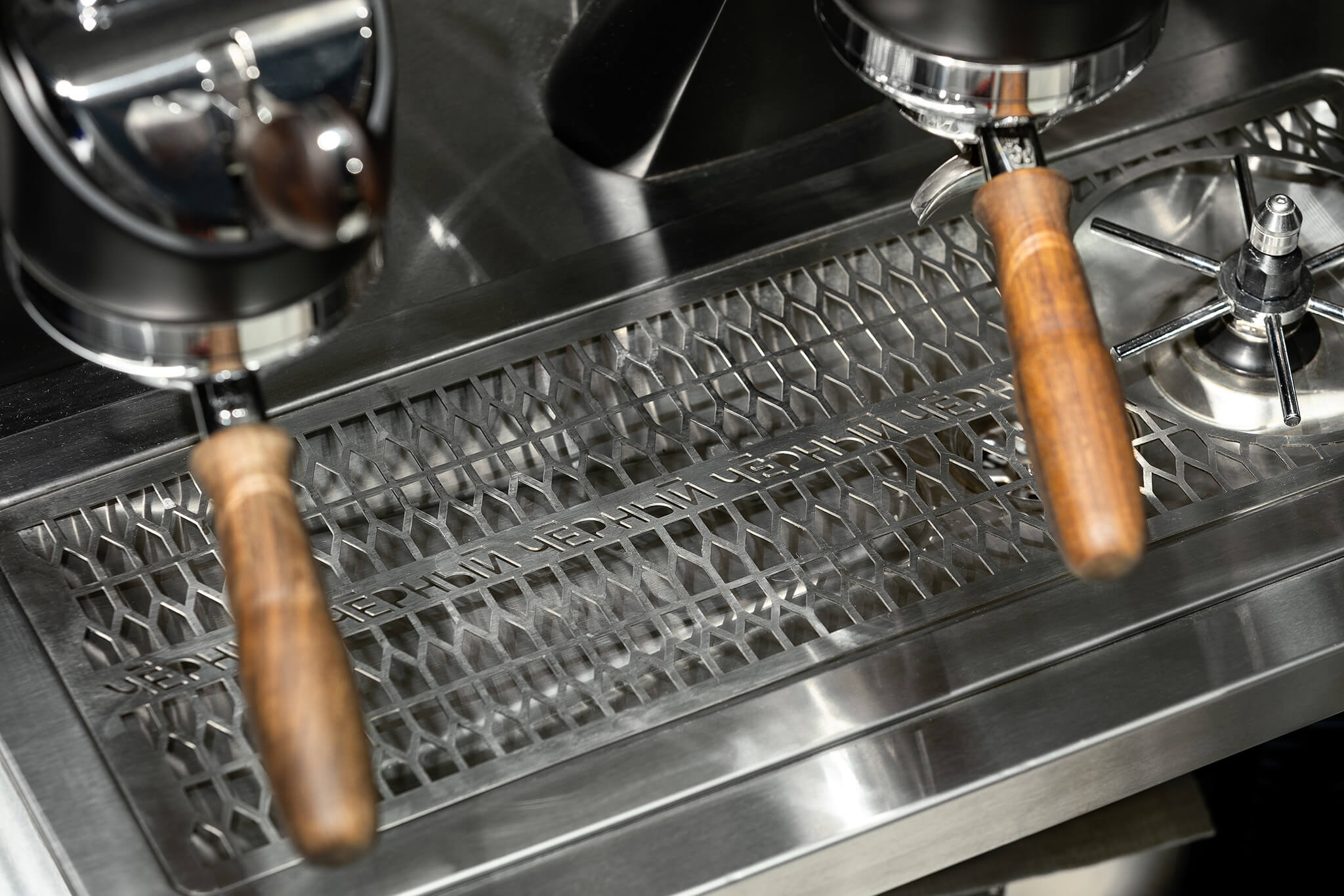 CHERNYI by Ponomarenko Bureau - Architizer