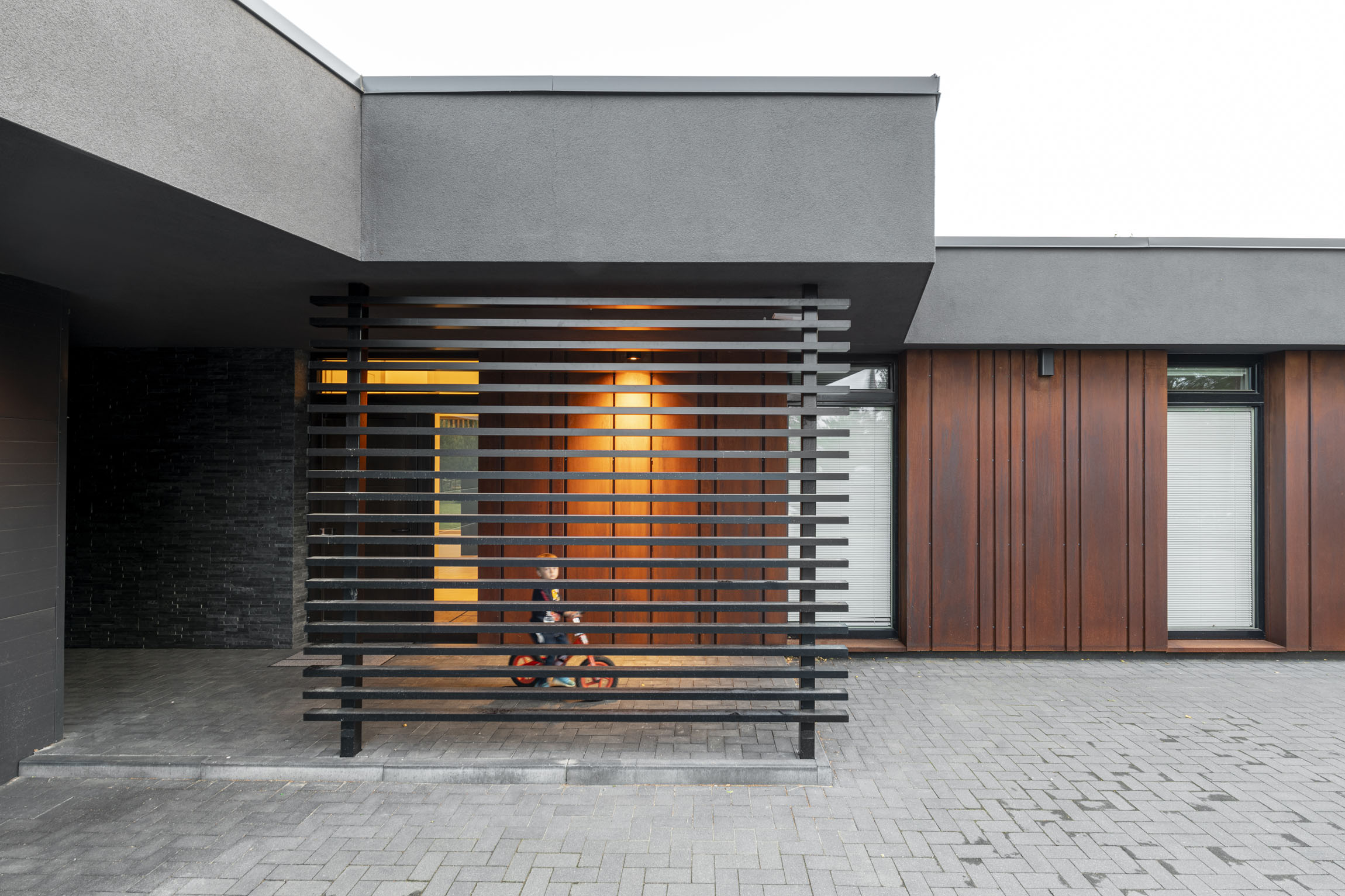 Rusty house by Architecture laboratory ArchLAB - Architizer