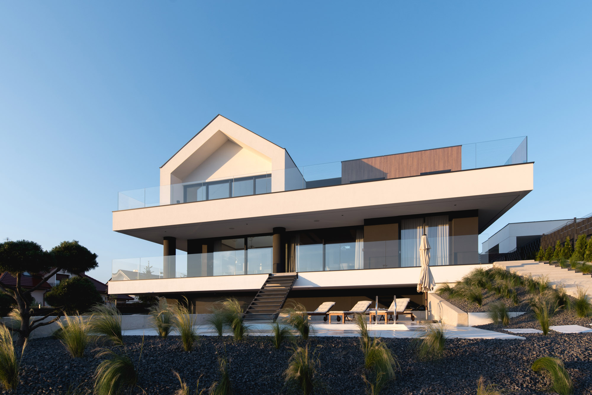 Slab House by mode:lina™ - Architizer