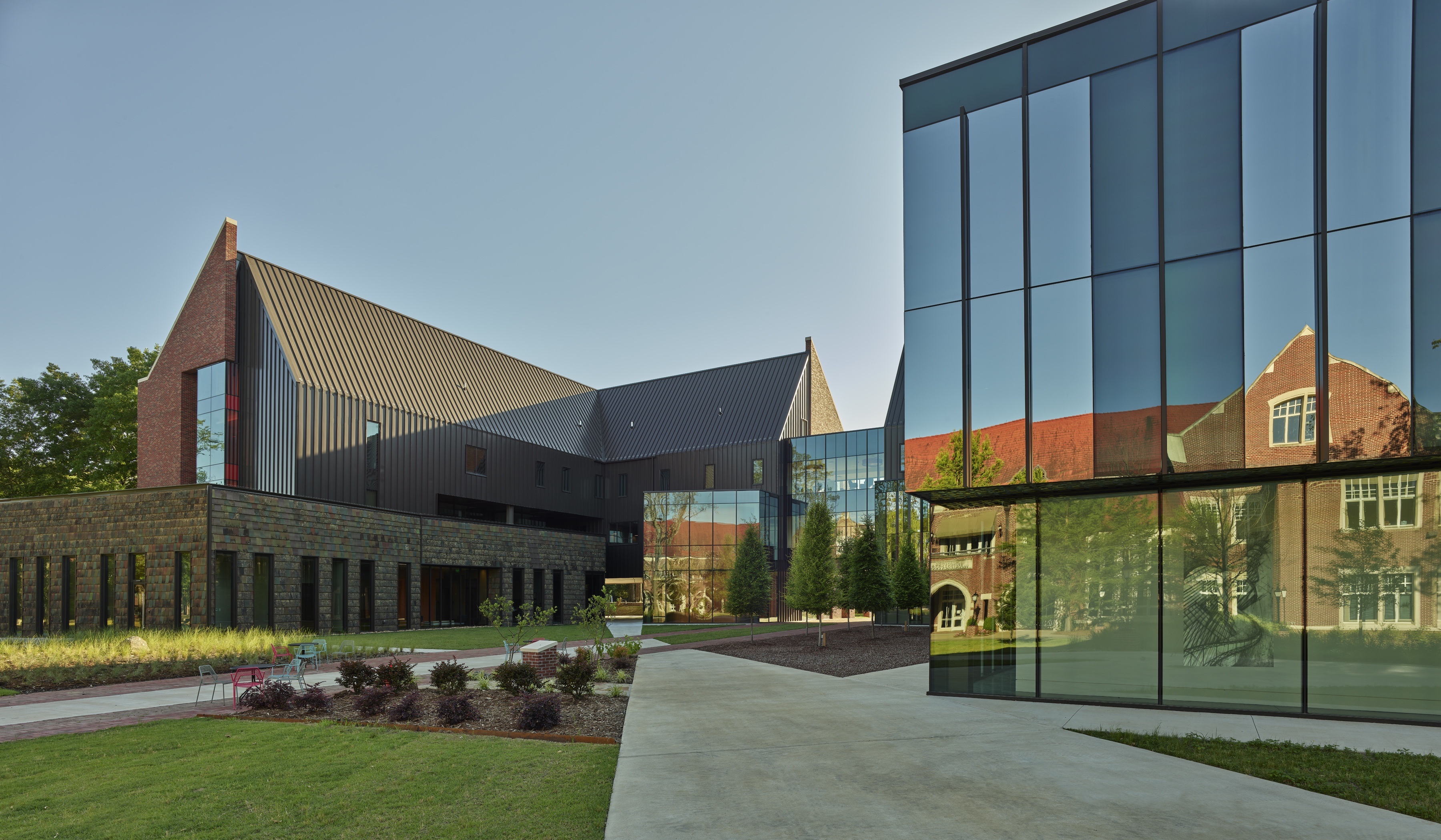 Idea 3169158: Miller Creative Quad by Polk Stanley Wilcox Architects in ...