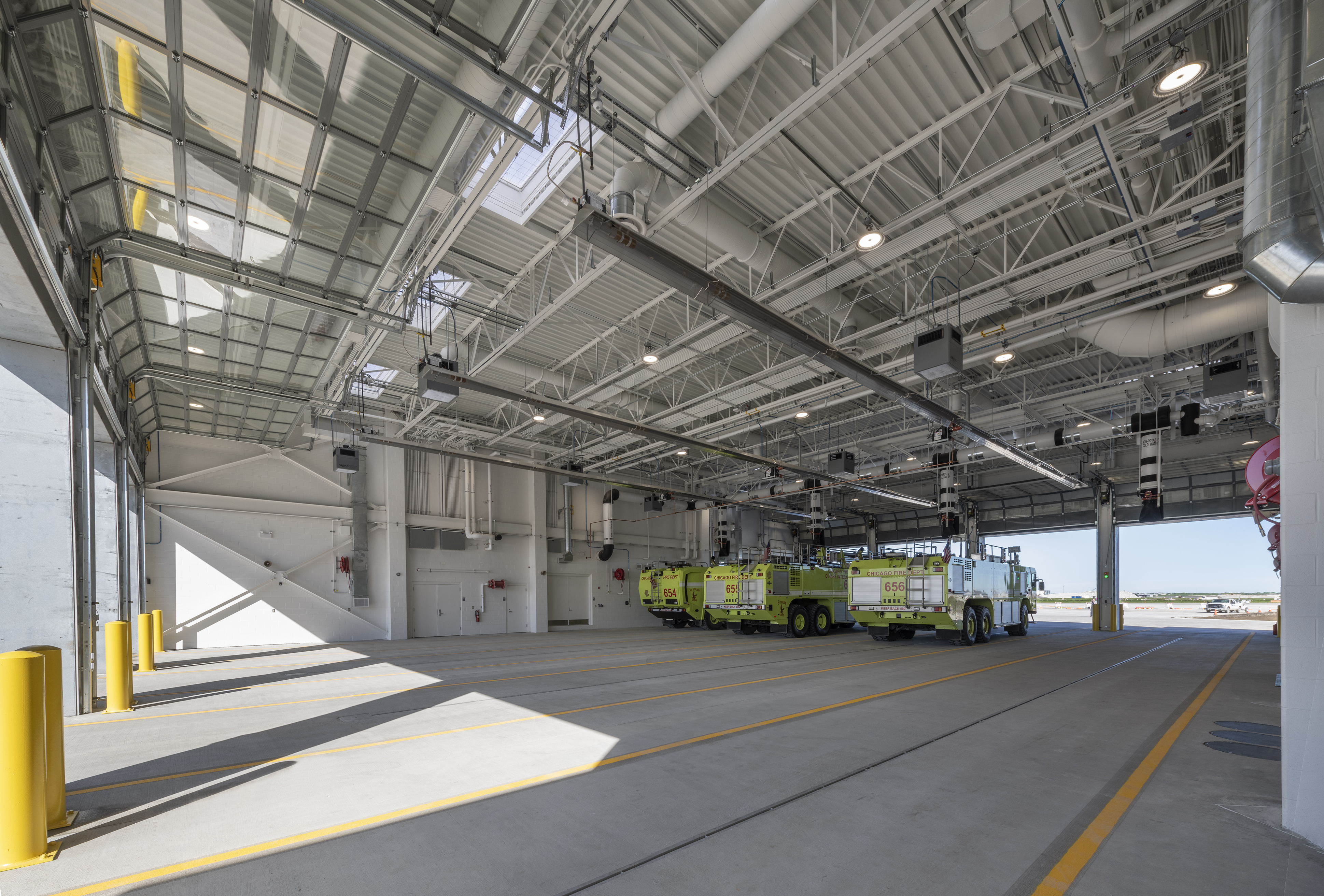 O'Hare Aircraft Rescue + Fire Fighting Station No.2 by Ghafari ...