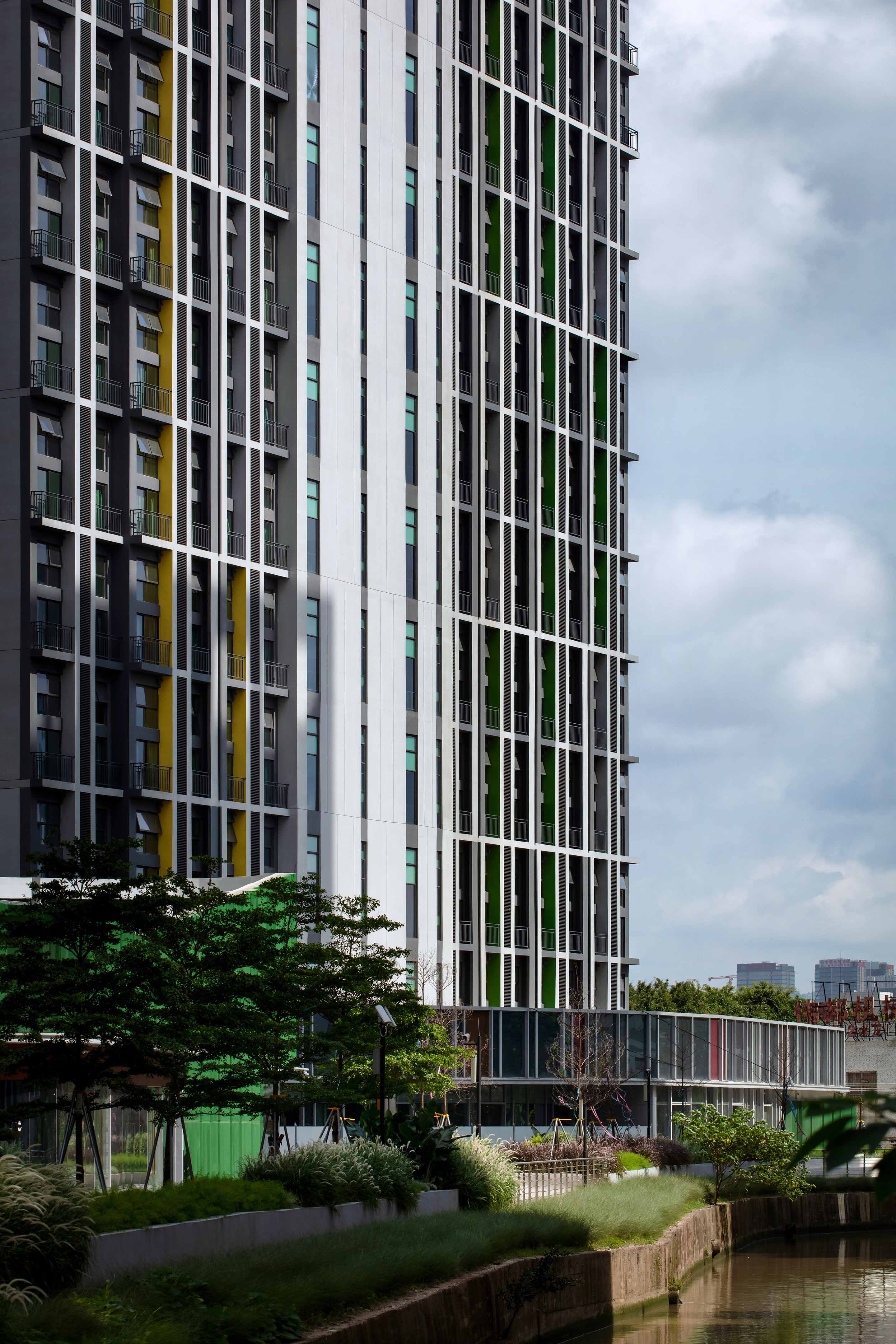 Foshan Vanke Yiduhui (Current Name: Vanke Creative Commune) by Shanghai ...