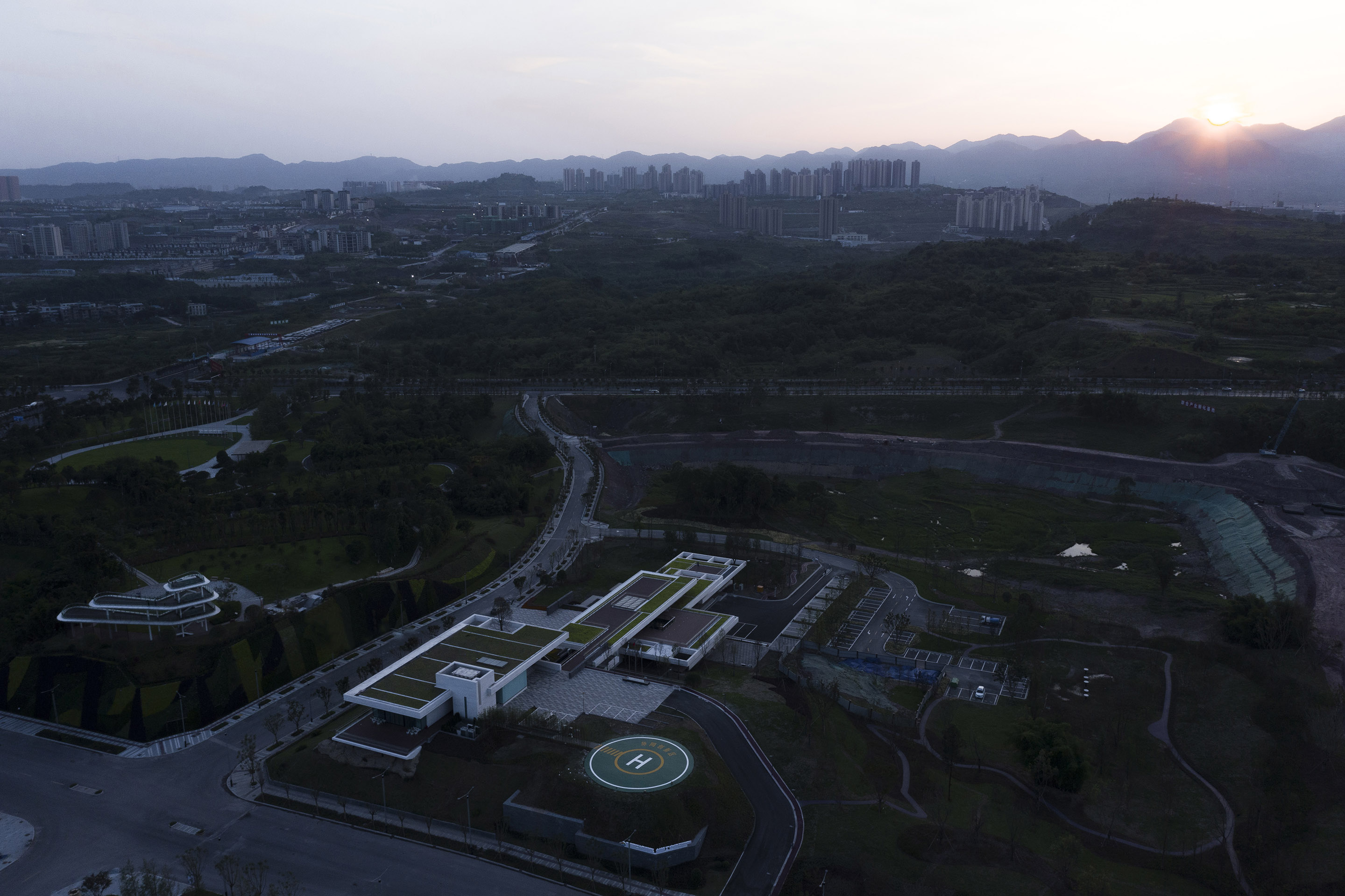 Chongqing Liangjiang New District Comprehensive Command Center by ...