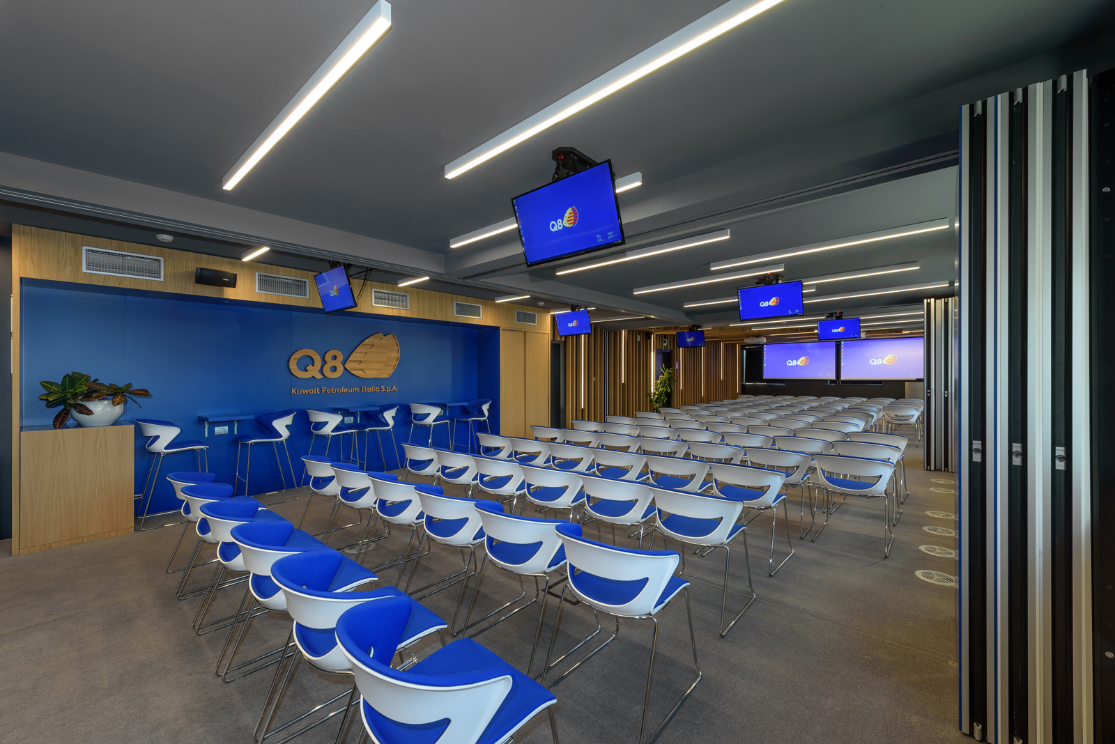 Kuwait Petroleum S.p.a - Meeting and Conference Rooms by formT ...